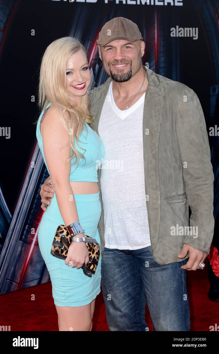 Randy couture the avengers hi-res stock photography and images - Alamy