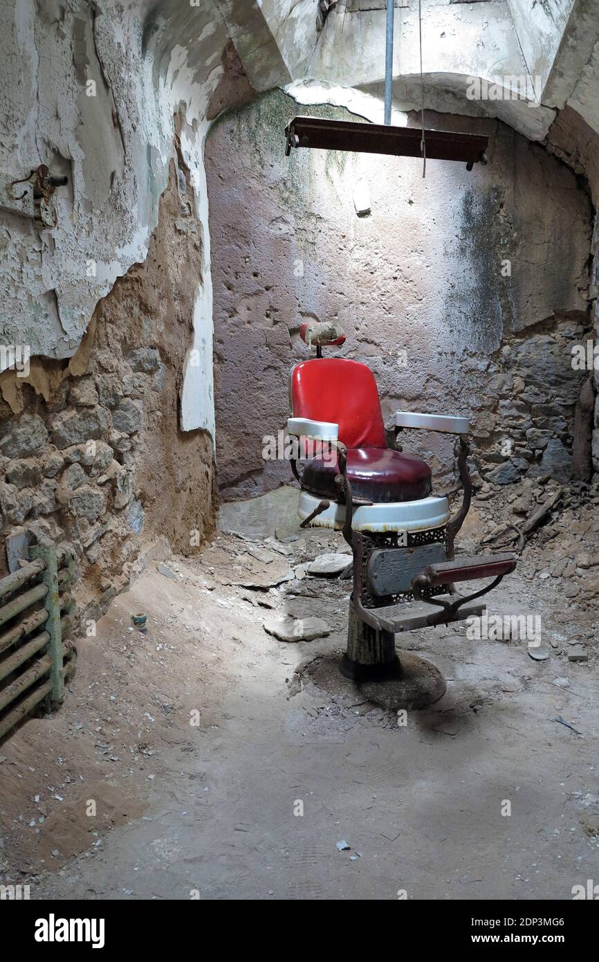 General view of former American prison, Eastern State Penitentiary (ESP ...