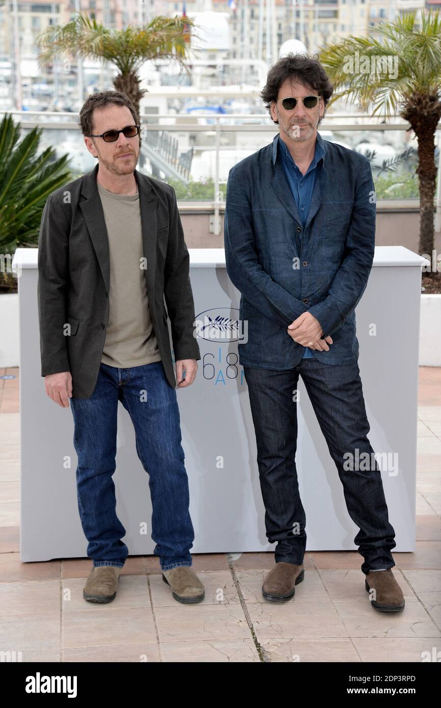Jury presidents Ethan Coen and Joel Coen posing during Jury's photocall ...