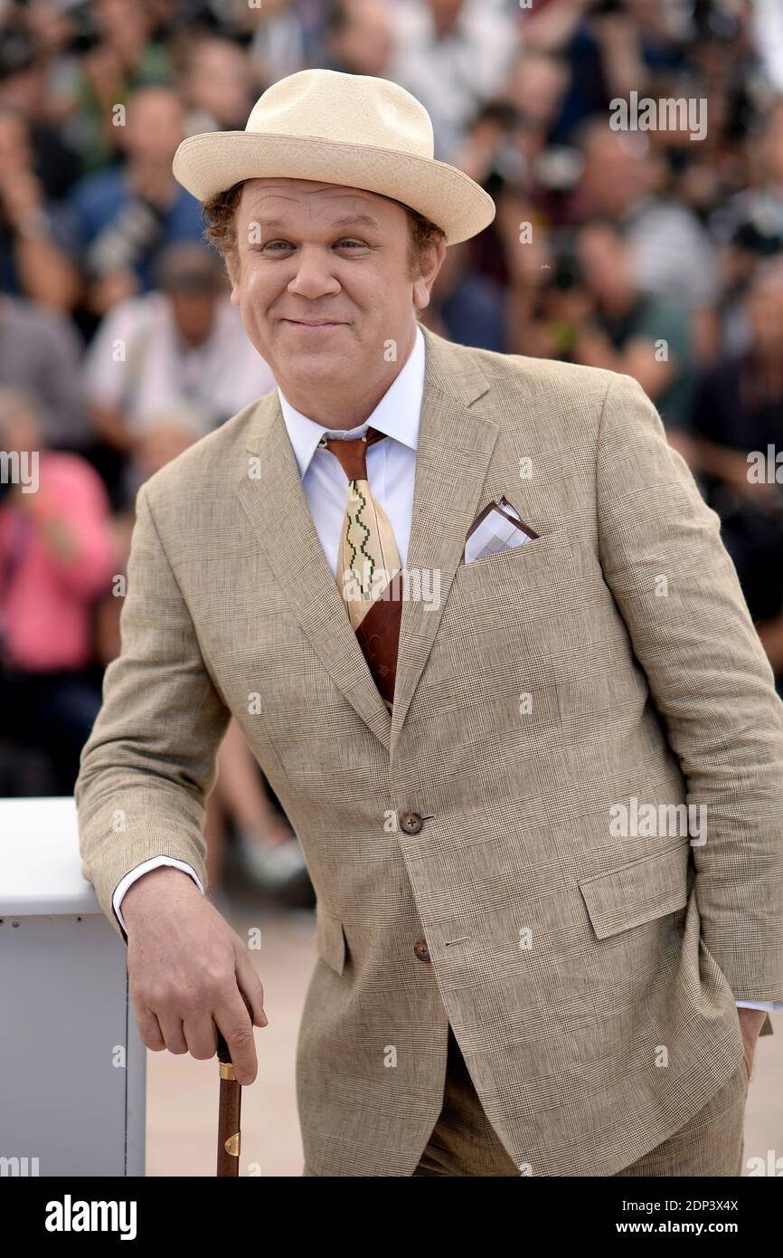 John C.Reilly attends "The Lobster" photocall at the 68th Cannes Film ...