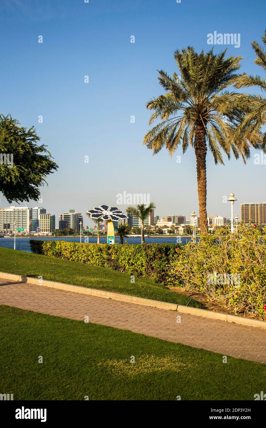 Smart palm tree dubai hi-res stock photography and images - Alamy