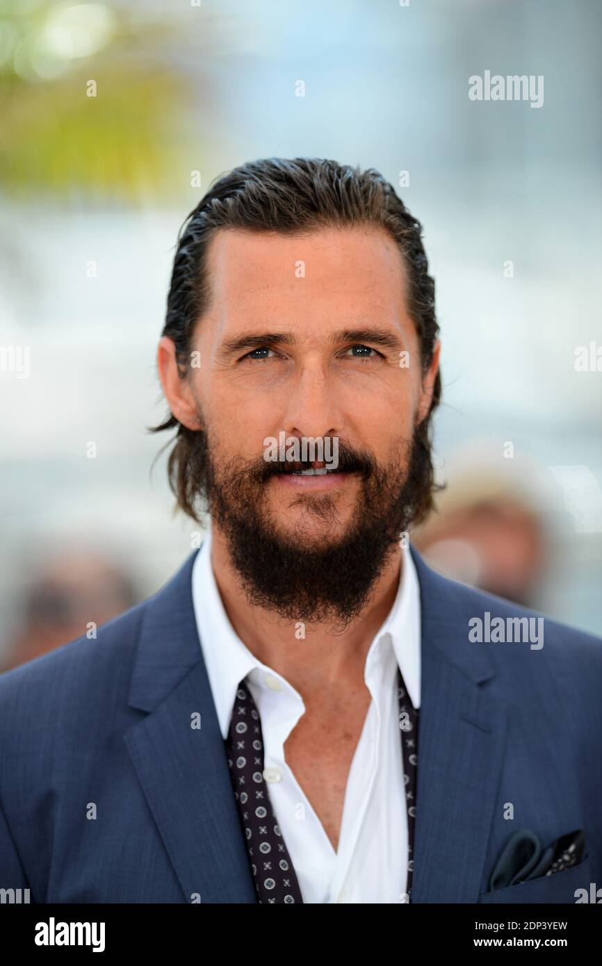 Matthew McConaughey posing at the photocall for the film The Sea of ...