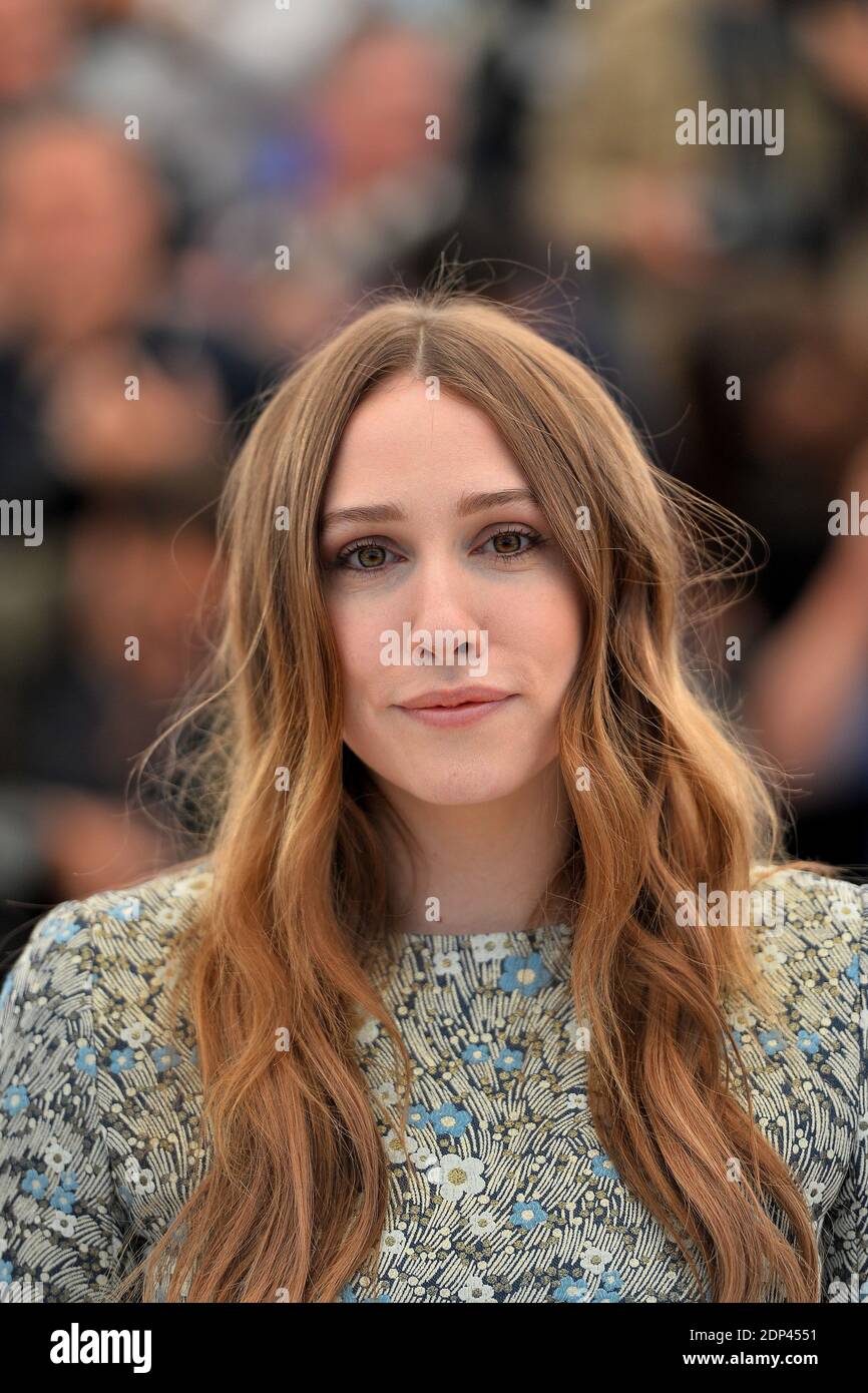 Sarah Sutherland posing at the photocall for the film Chronic as part ...