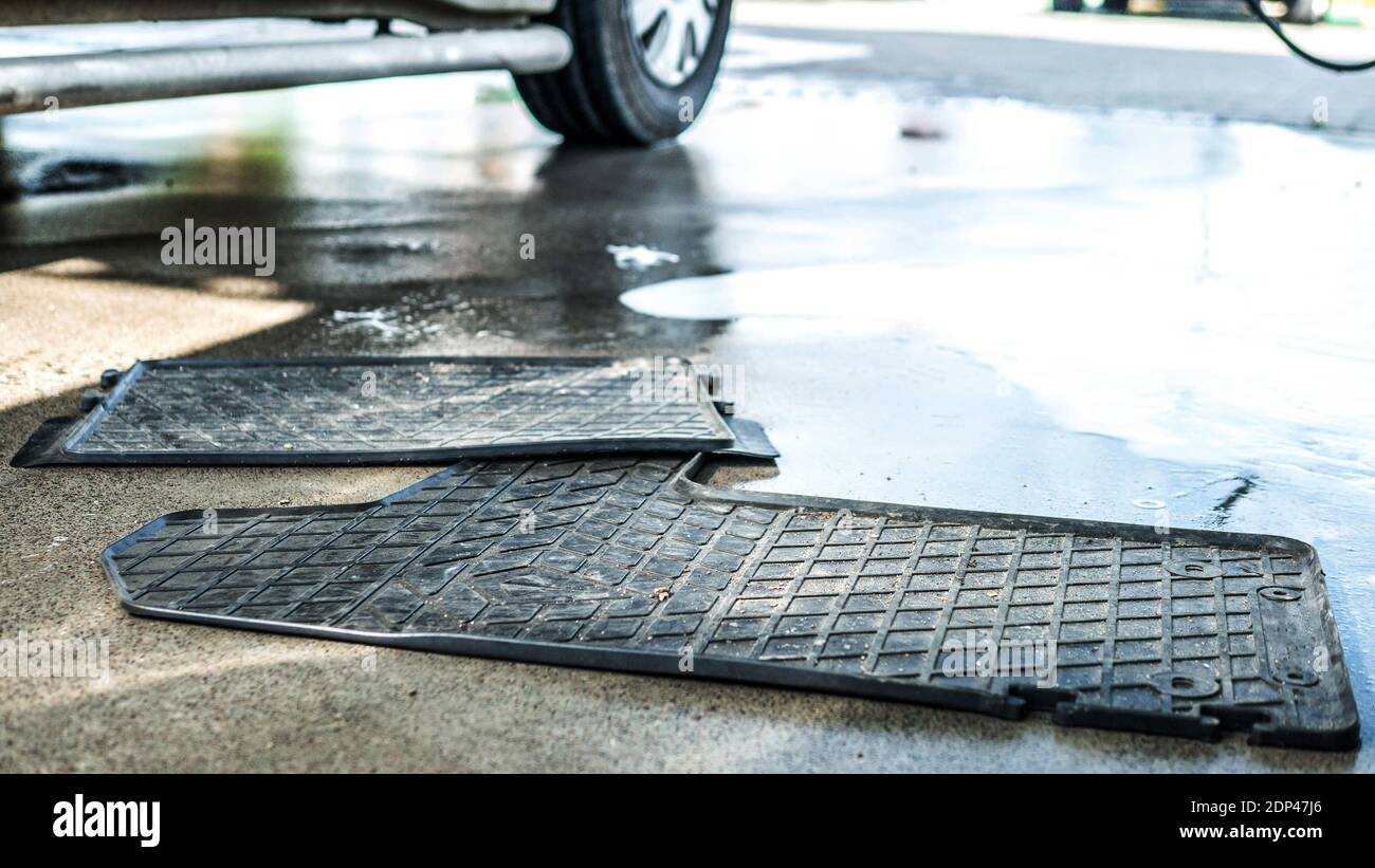 Asphalt mats hi-res stock photography and images - Alamy
