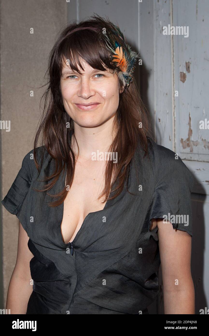 Camille assiste a La Revanche Des Faubourgs celebrant les 15 ans de ...