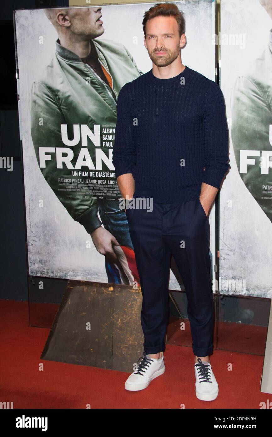 Alban Lenoir lors de la premiere de Un Francais a l'UGC Cine Cite Les ...