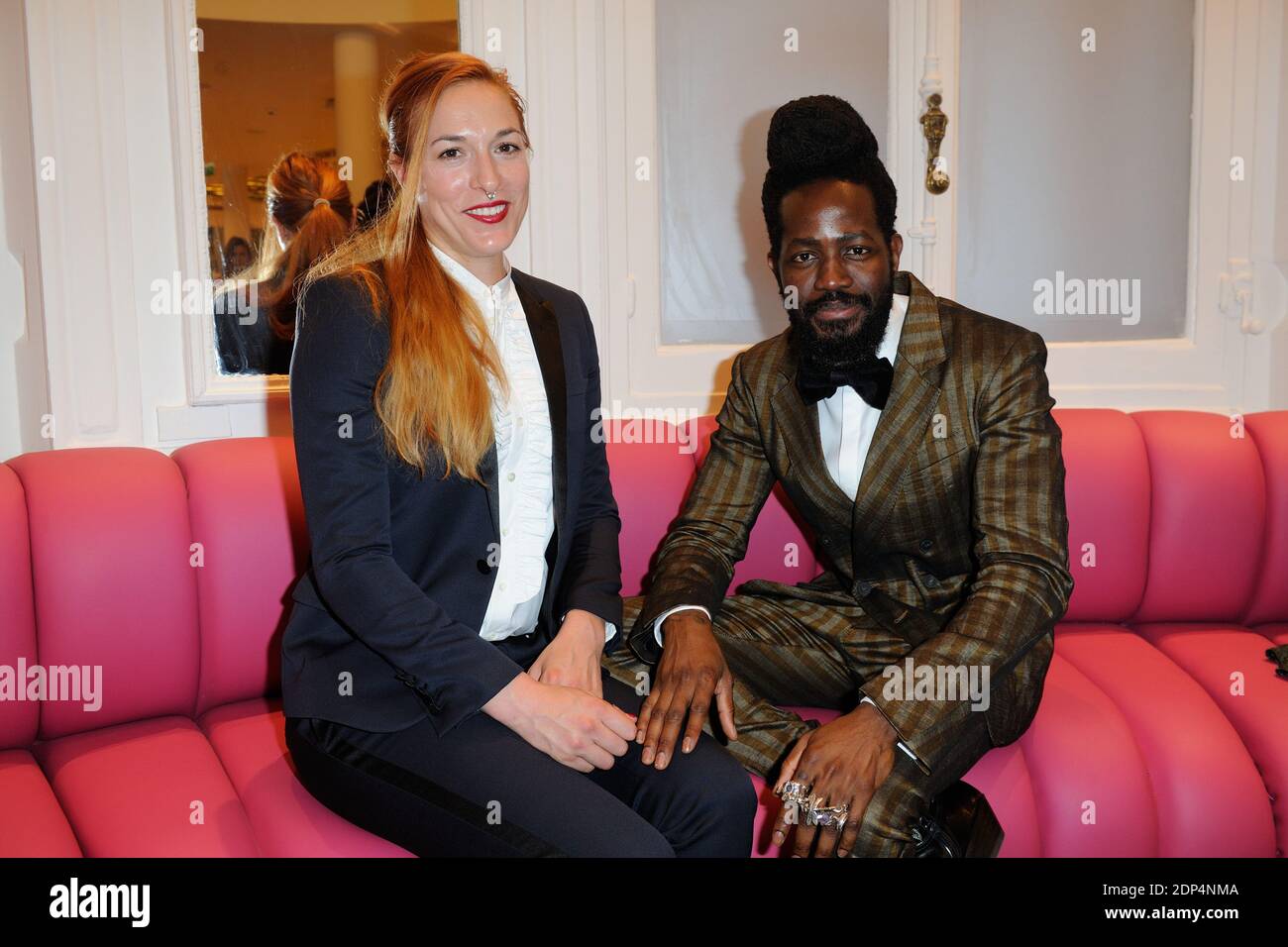 Mary Alice Malone et Roy Luwolt assistent a l'ouverture du premier ...