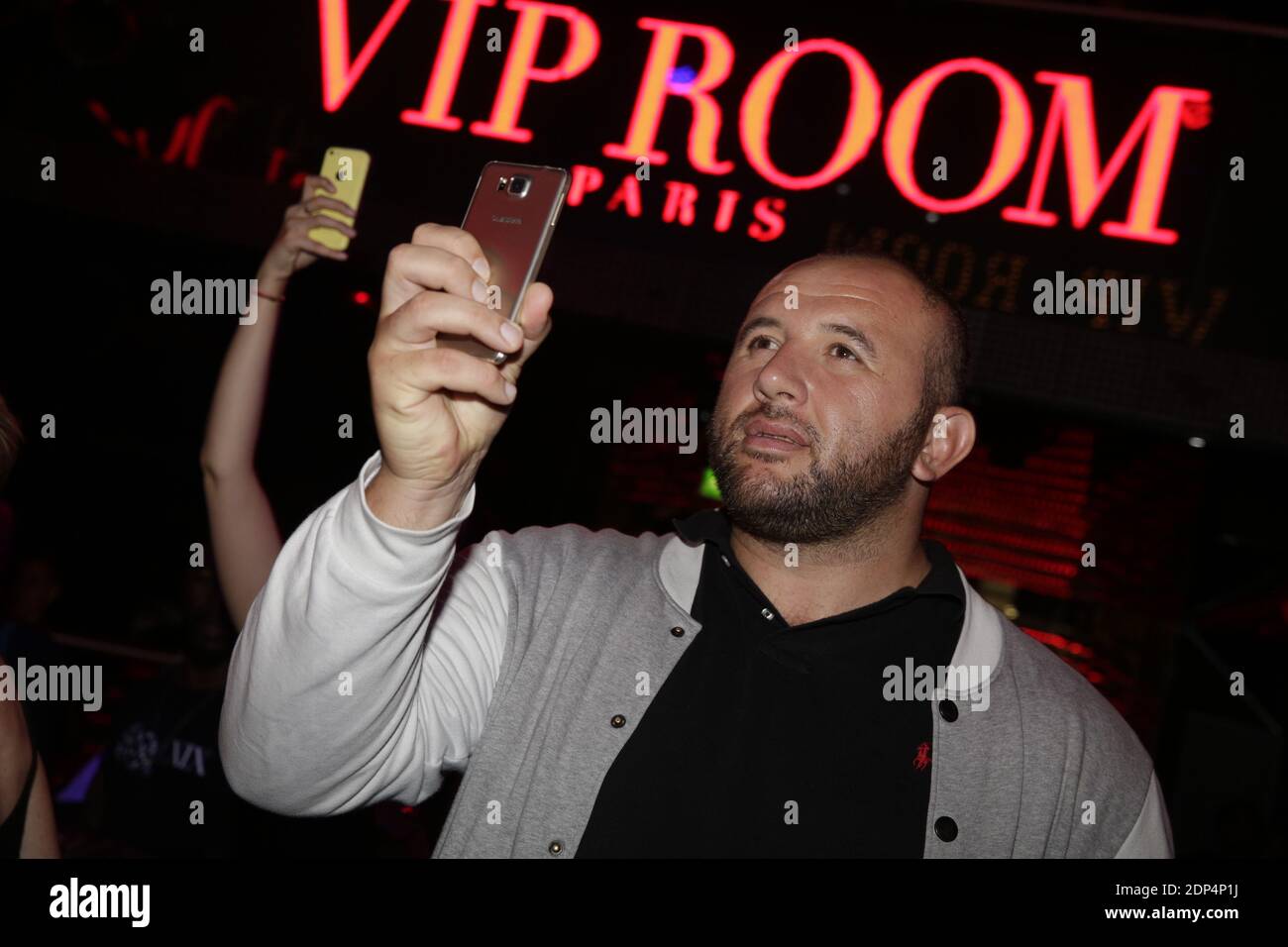 Mokhtar Guetari a la soiree de lancement de la compilation TPMZ (Touche ...