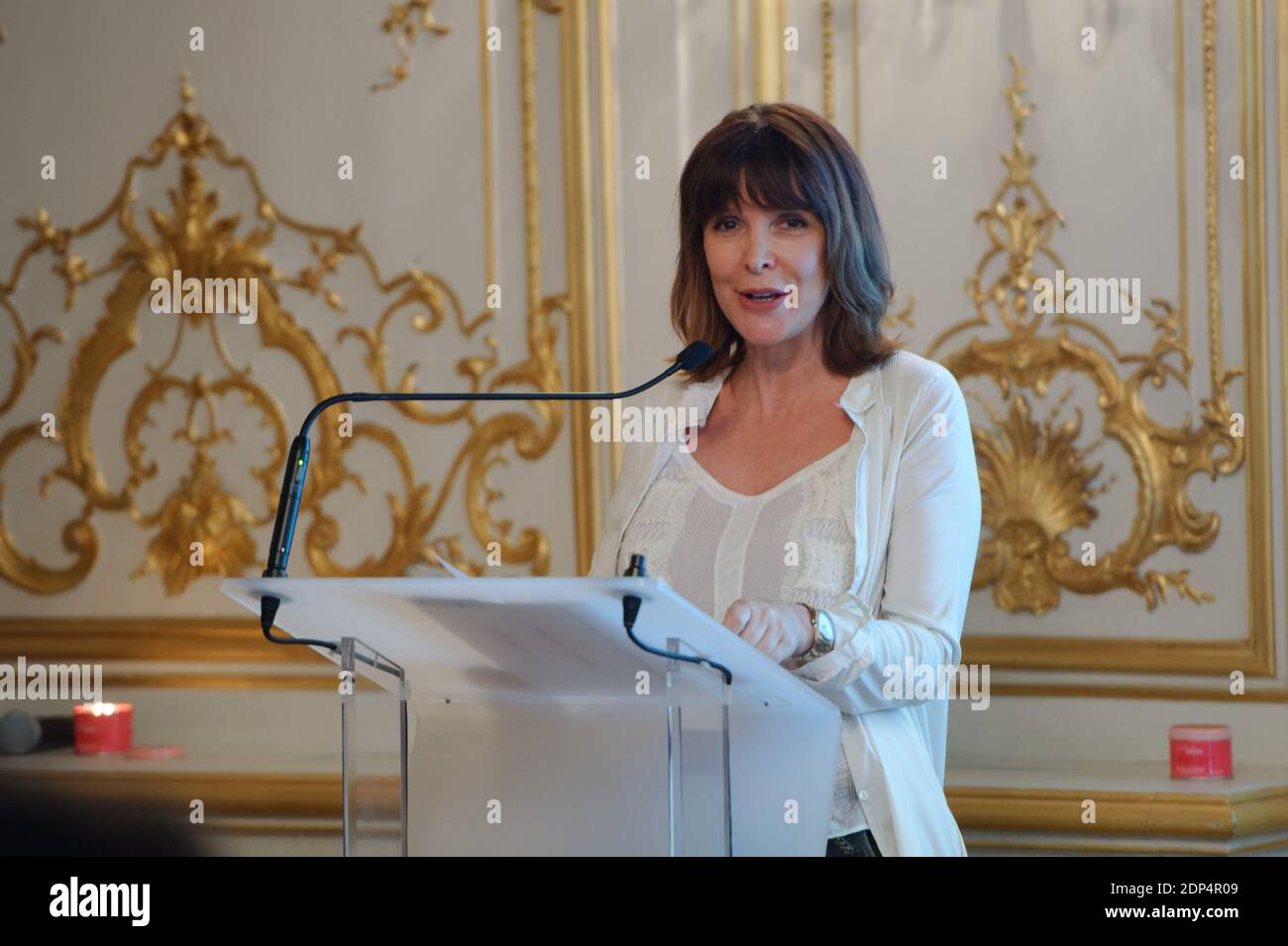 Tina Kieffer assiste a la conference de presse La Flamme Marie-Claire aux Salons France ...