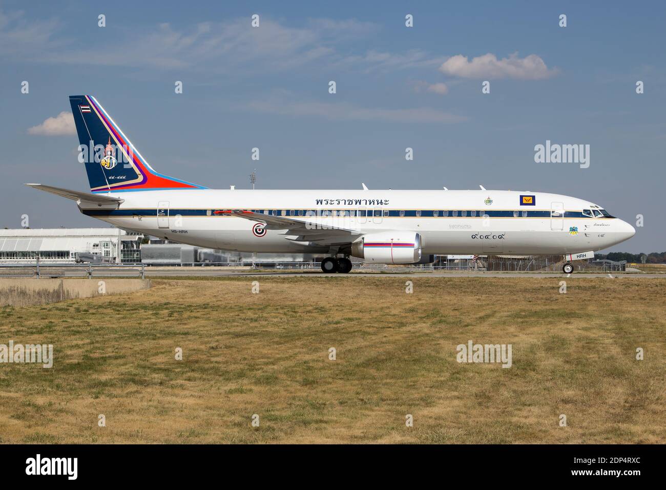 Maha vajiralongkorn plane hi-res stock photography and images - Alamy