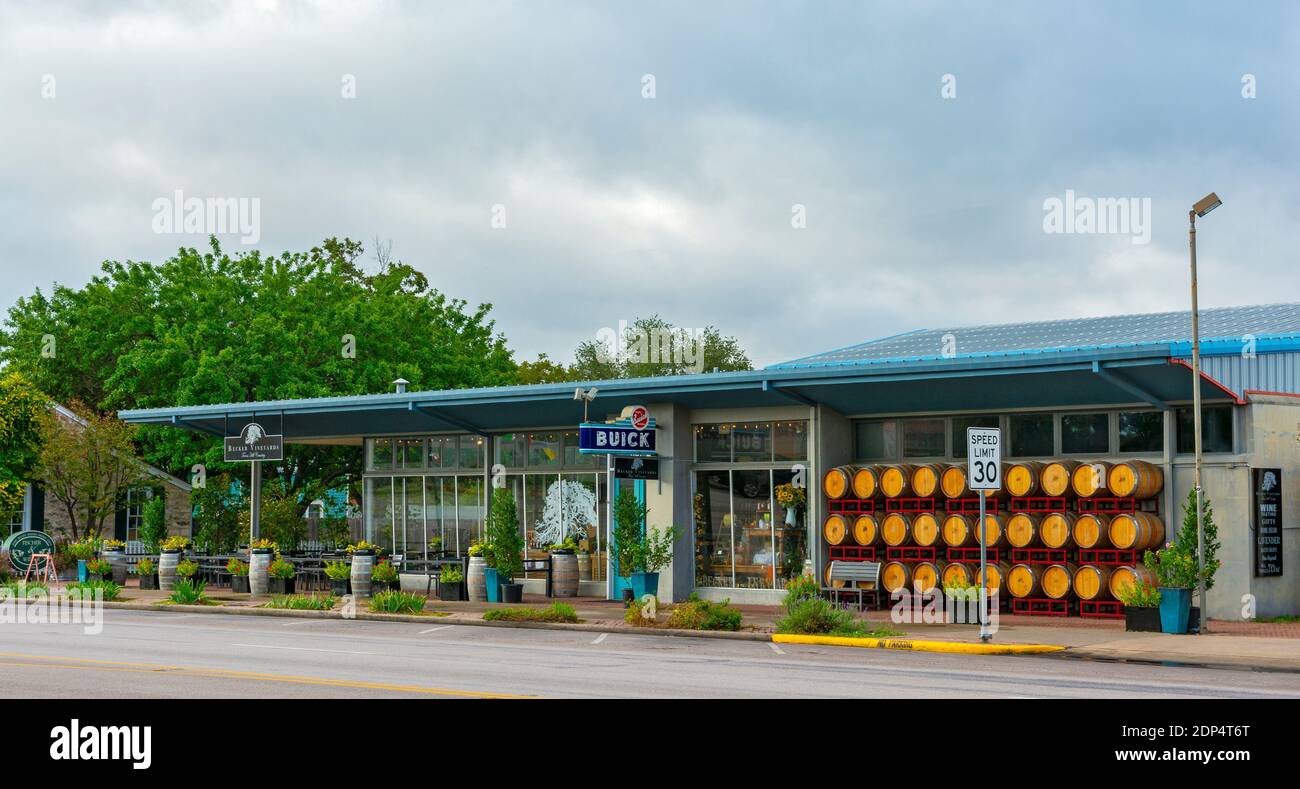 Texas, Gillespie County, Fredericksburg, downtown, Becker Vineyards ...
