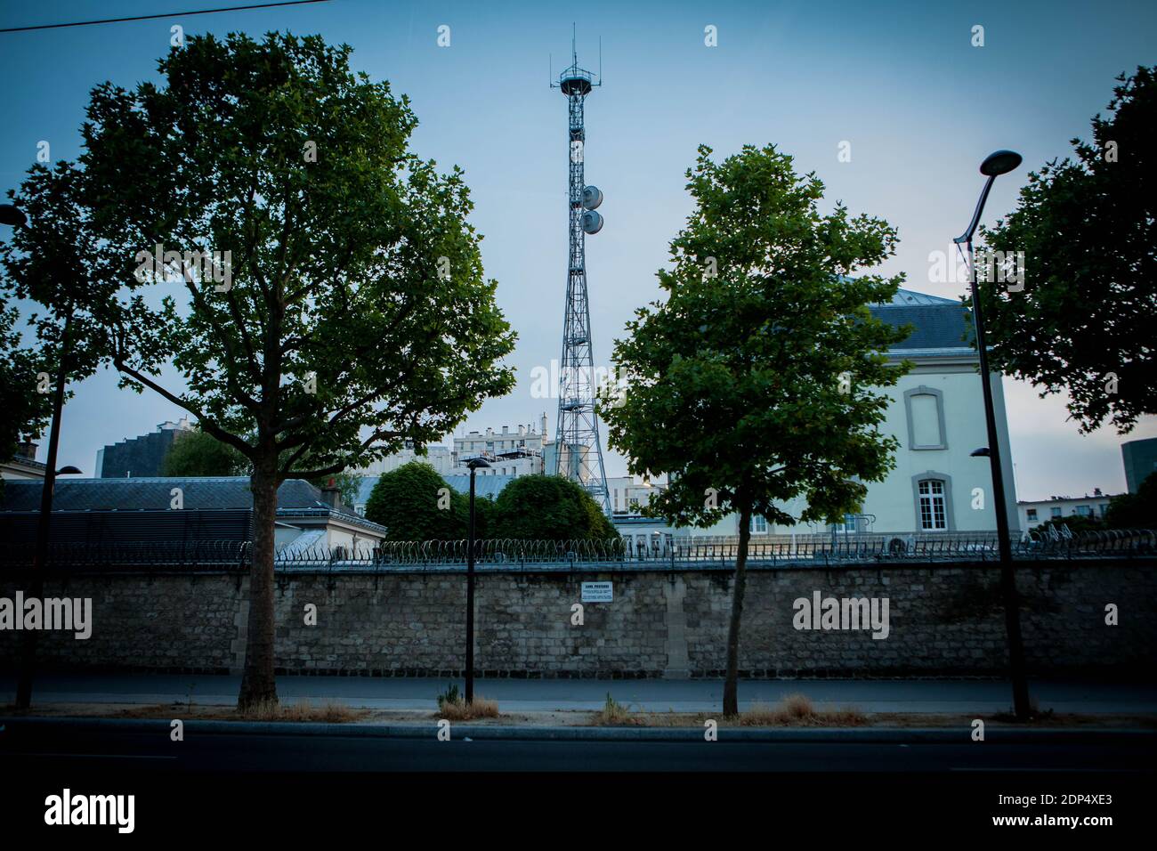 Generale de la securite exterieure hi-res stock photography and images ...