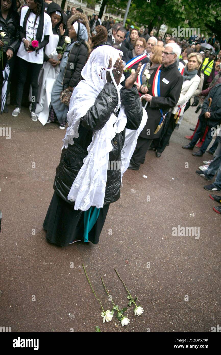 MERE DE MOUSSA - TRAPPES - MARCHE BLANCHE EN HOMMAGE A MOUSSA Photo by ...