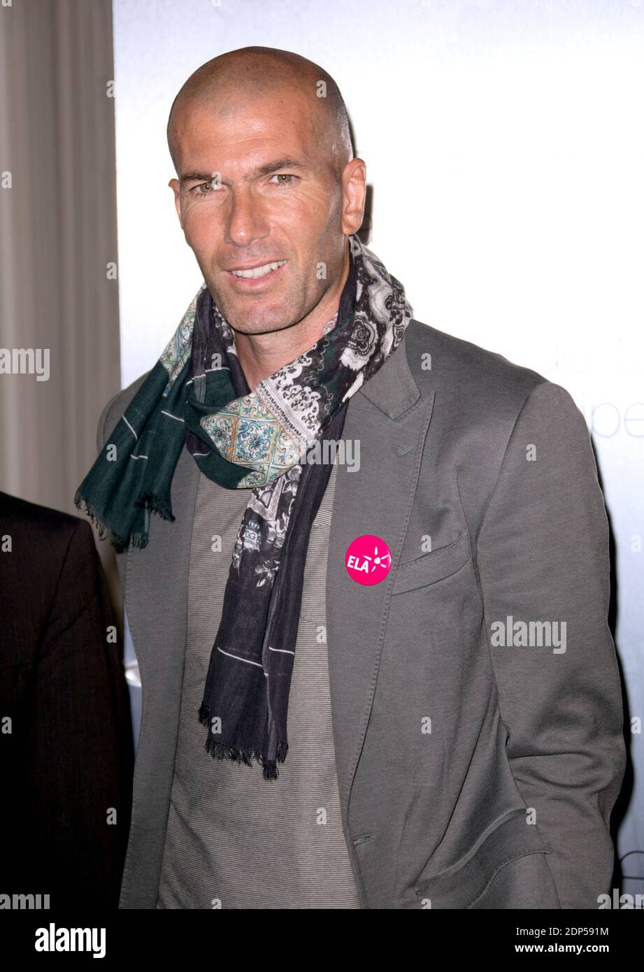 ZINEDINE ZIDANE - LANCEMENT DU LIVRE 'LE DESSEIN D'ELA' Photo by Nasser ...