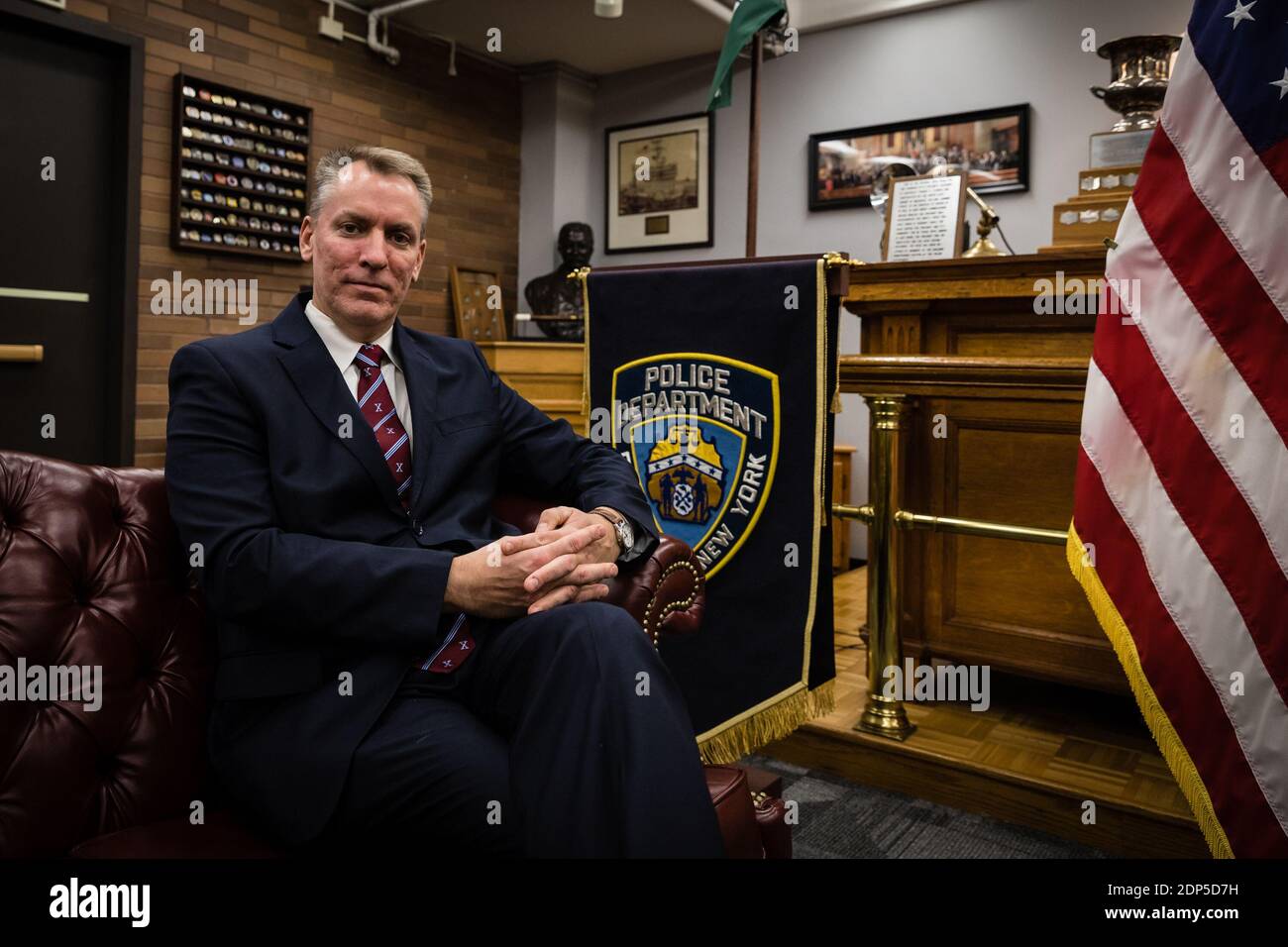 Nypd commissioner dermot shea hi-res stock photography and images - Alamy