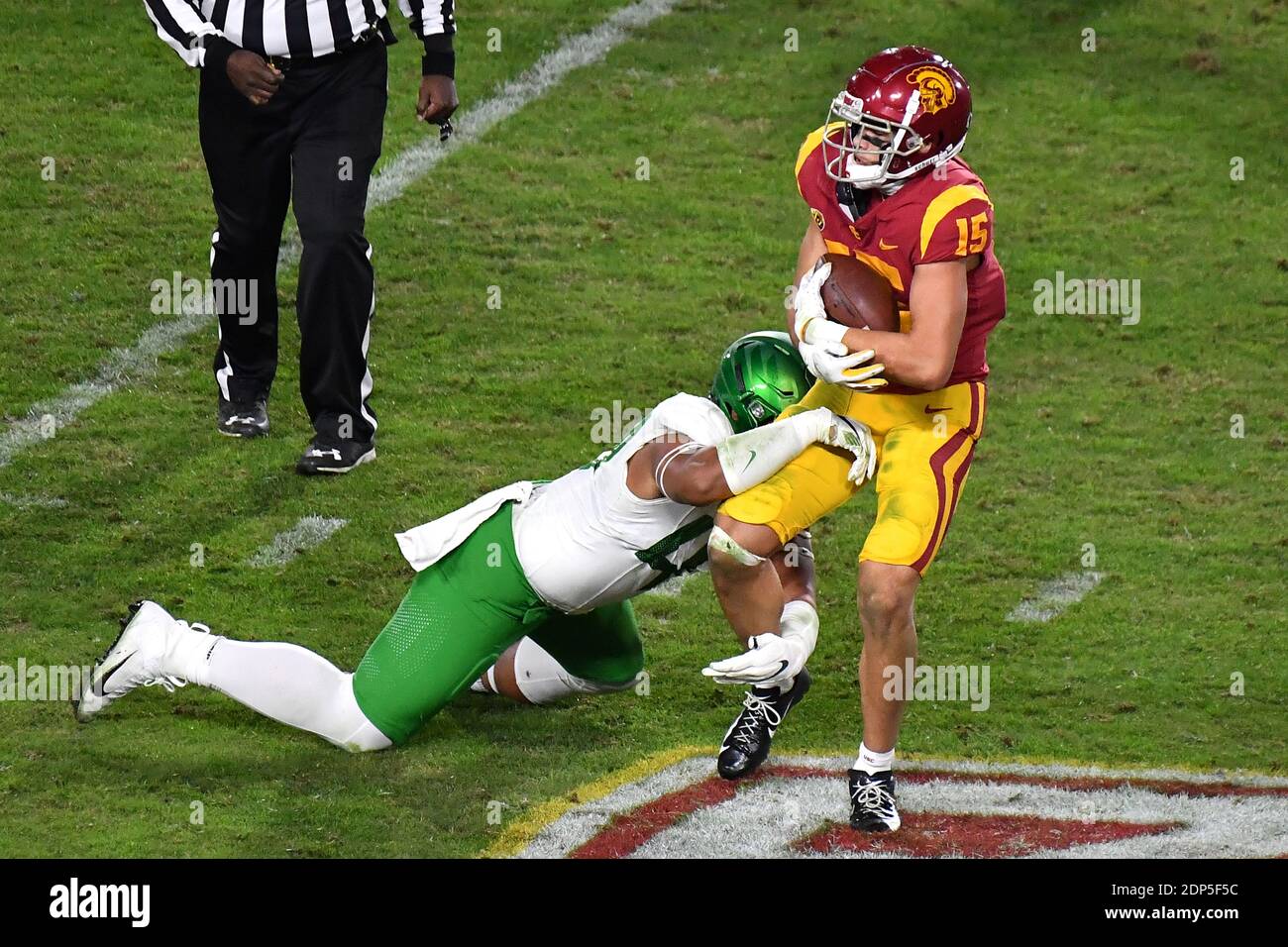 Los Angeles, CA. 18th Dec, 2020. USC Trojans wide receiver Drake London ...