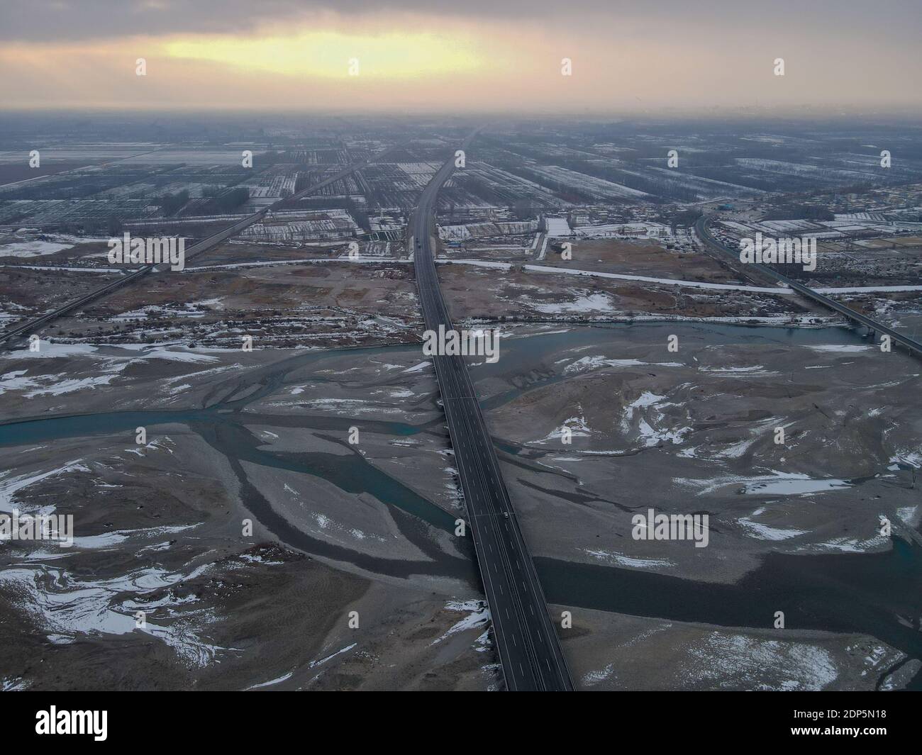 Yarkant hi-res stock photography and images - Alamy