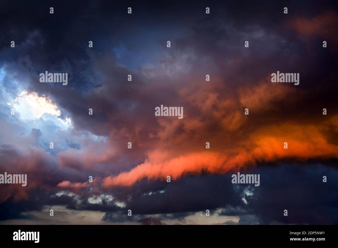 Natural Red Dramatic Clouds Area Background Stock Photo - Alamy