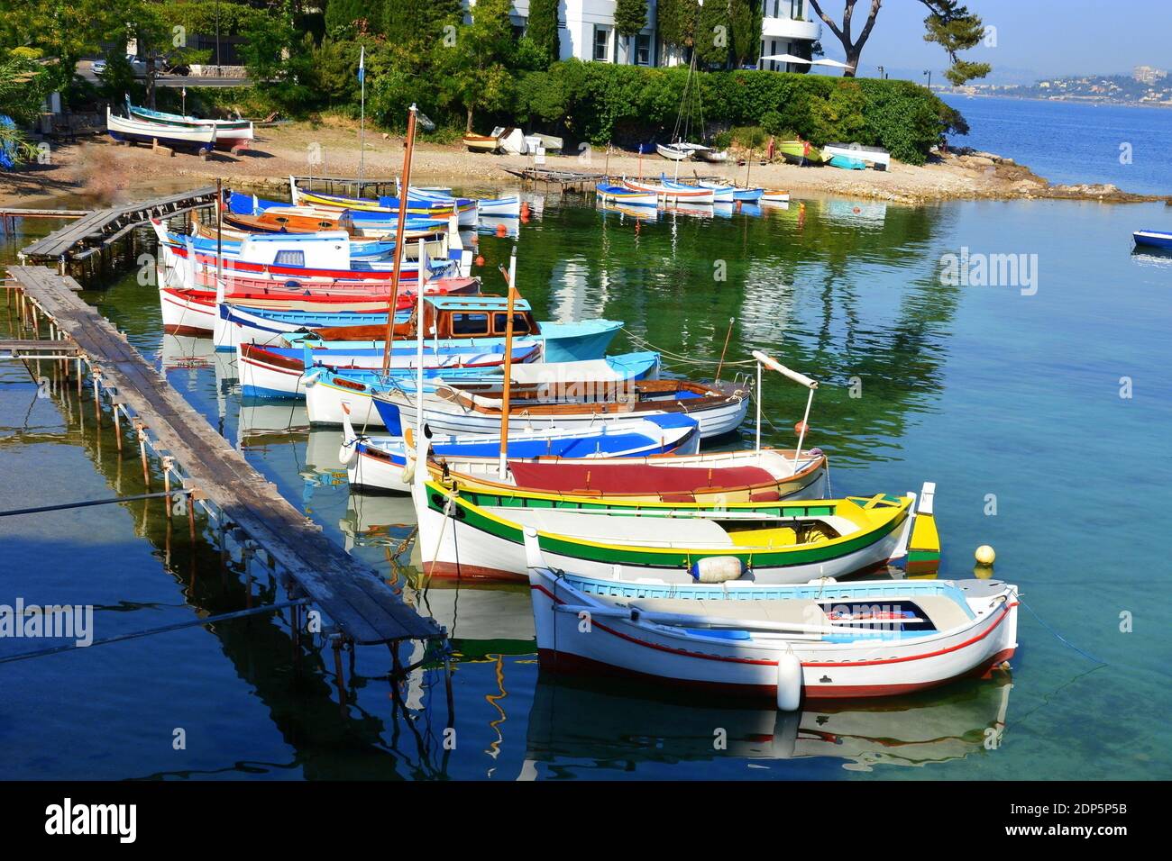 France, french riviera, Cap d'Antibes, the small picturesque port of ...