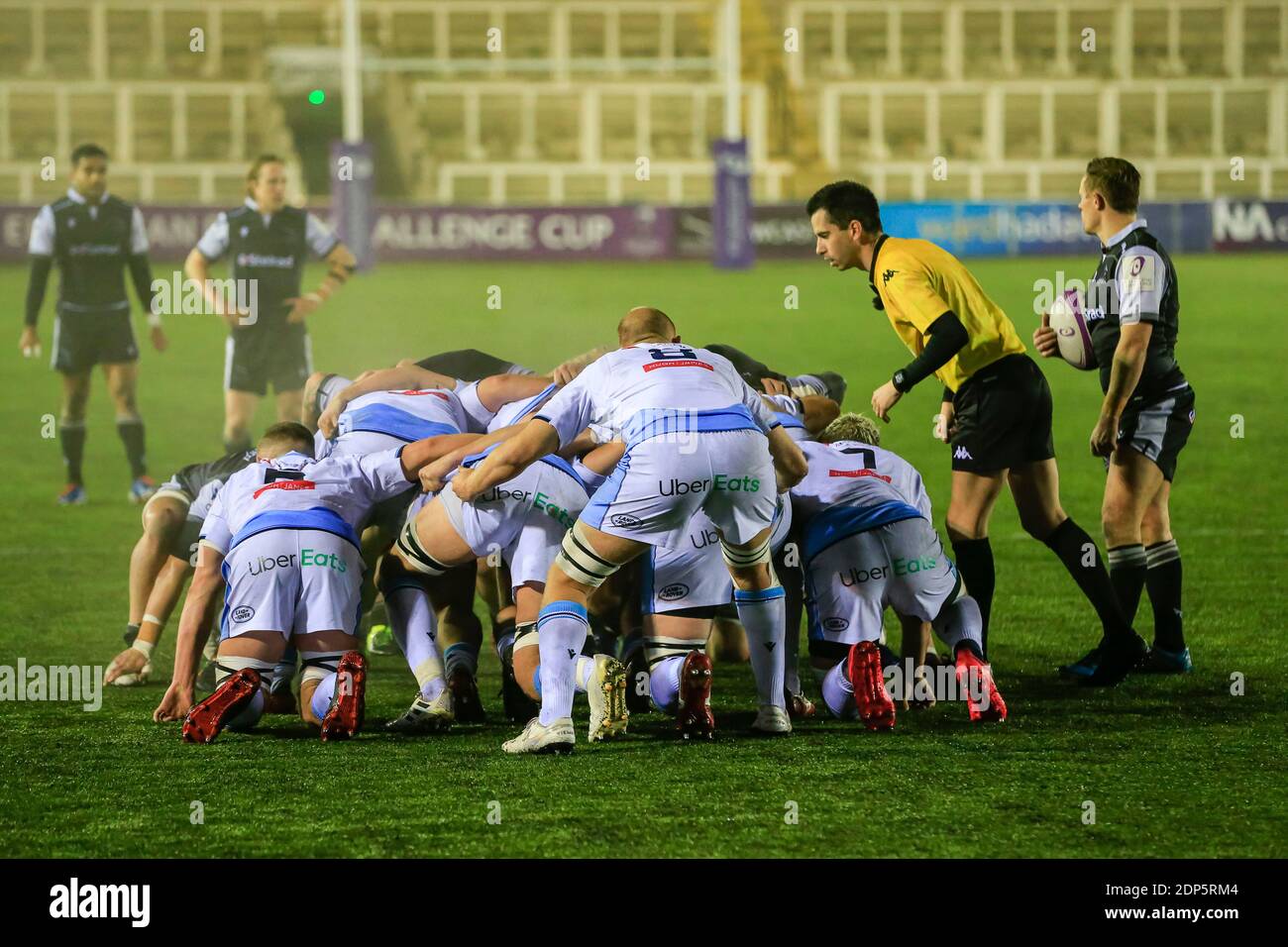 Newcastle rugby scrum hi-res stock photography and images - Alamy