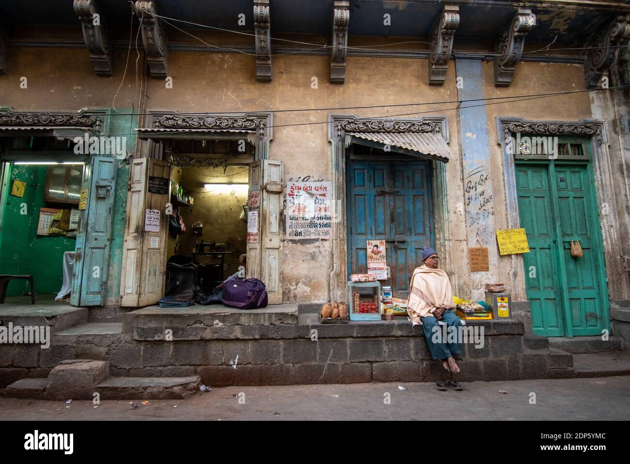 Jamnagar, Gujarat, India - December 2018: An elderly Indian street ...