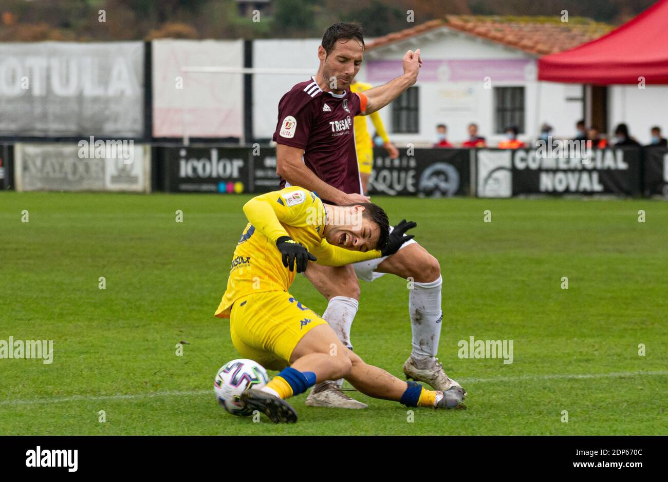 Villaviciosa, Spain. 16th Dec, 2020. Villaviciosa, SPAIN: AD Alcorcon ...