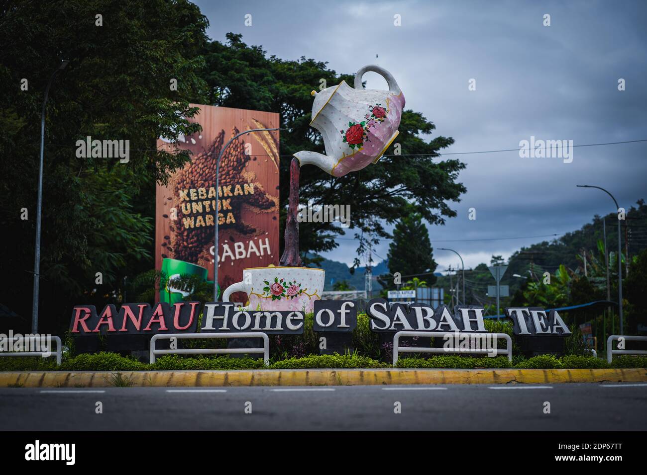 Teapot Monument of Ranau Stock Photo - Alamy