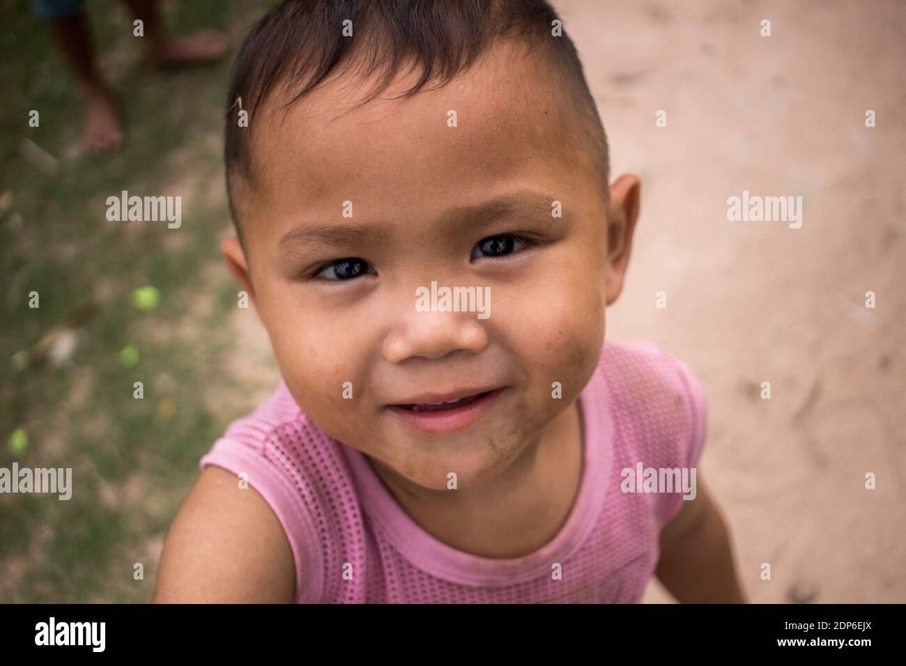 Quatre enfants hi-res stock photography and images - Alamy