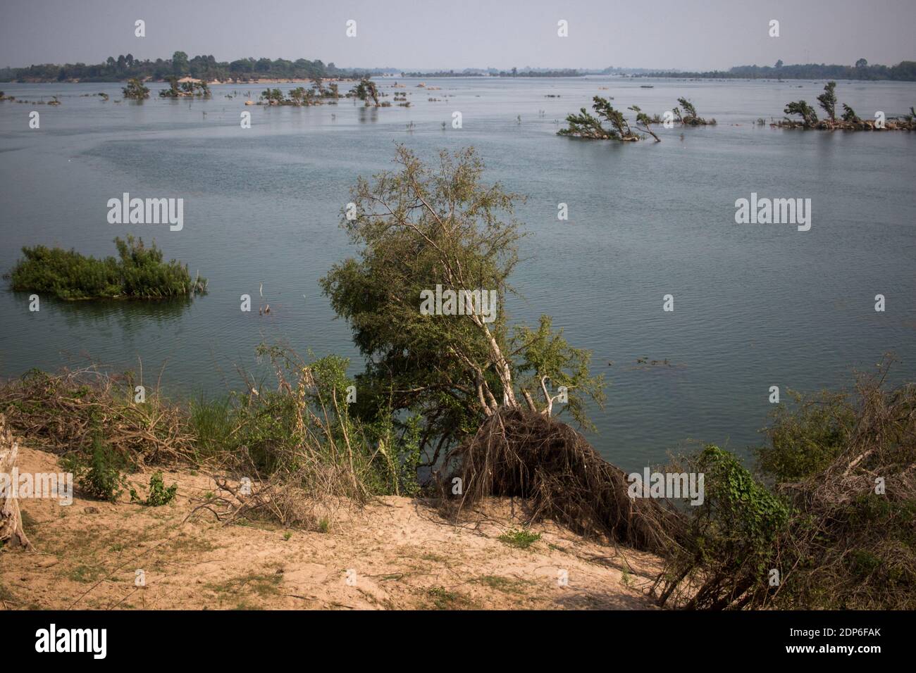 LAO - ENVIRONNEMENT - 4000 ISLAND Portrait of the 4000 Islands ...