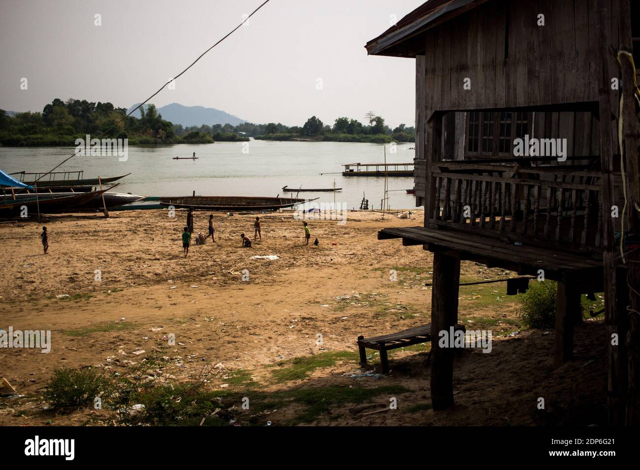 LAO - ENVIRONNEMENT - 4000 ISLAND Portrait of the 4000 Islands ...