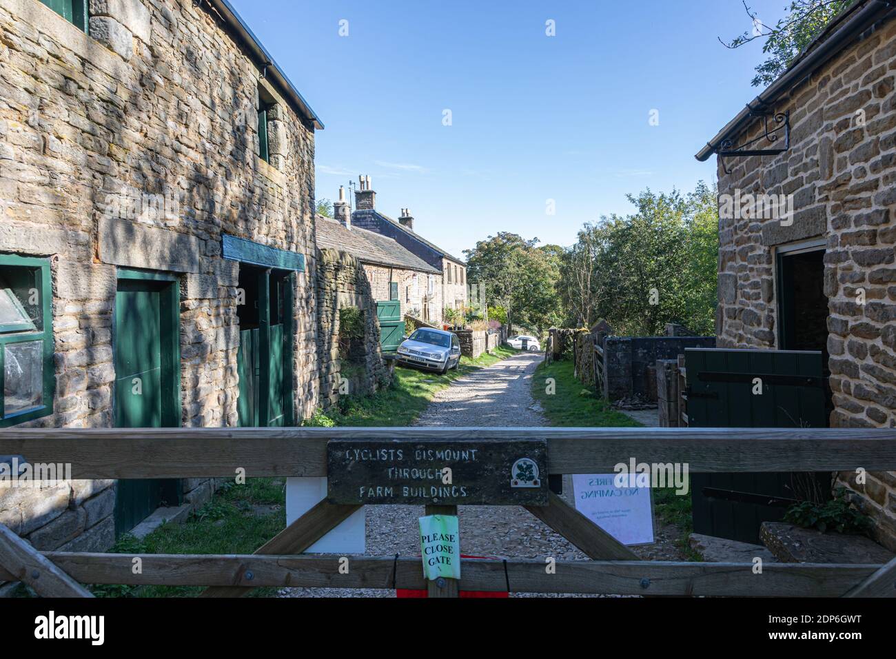 Farm Buildings in Edale Stock Photo - Alamy