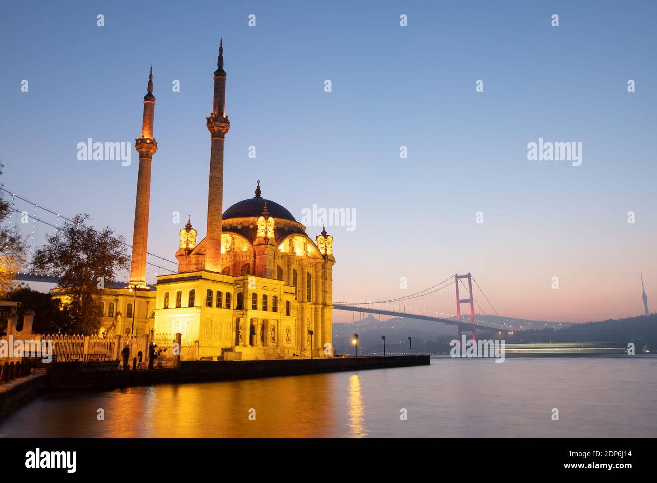 Ortakoy Buyuk Mecidiye Mosque in Istanbul City, Turkey Stock Photo - Alamy