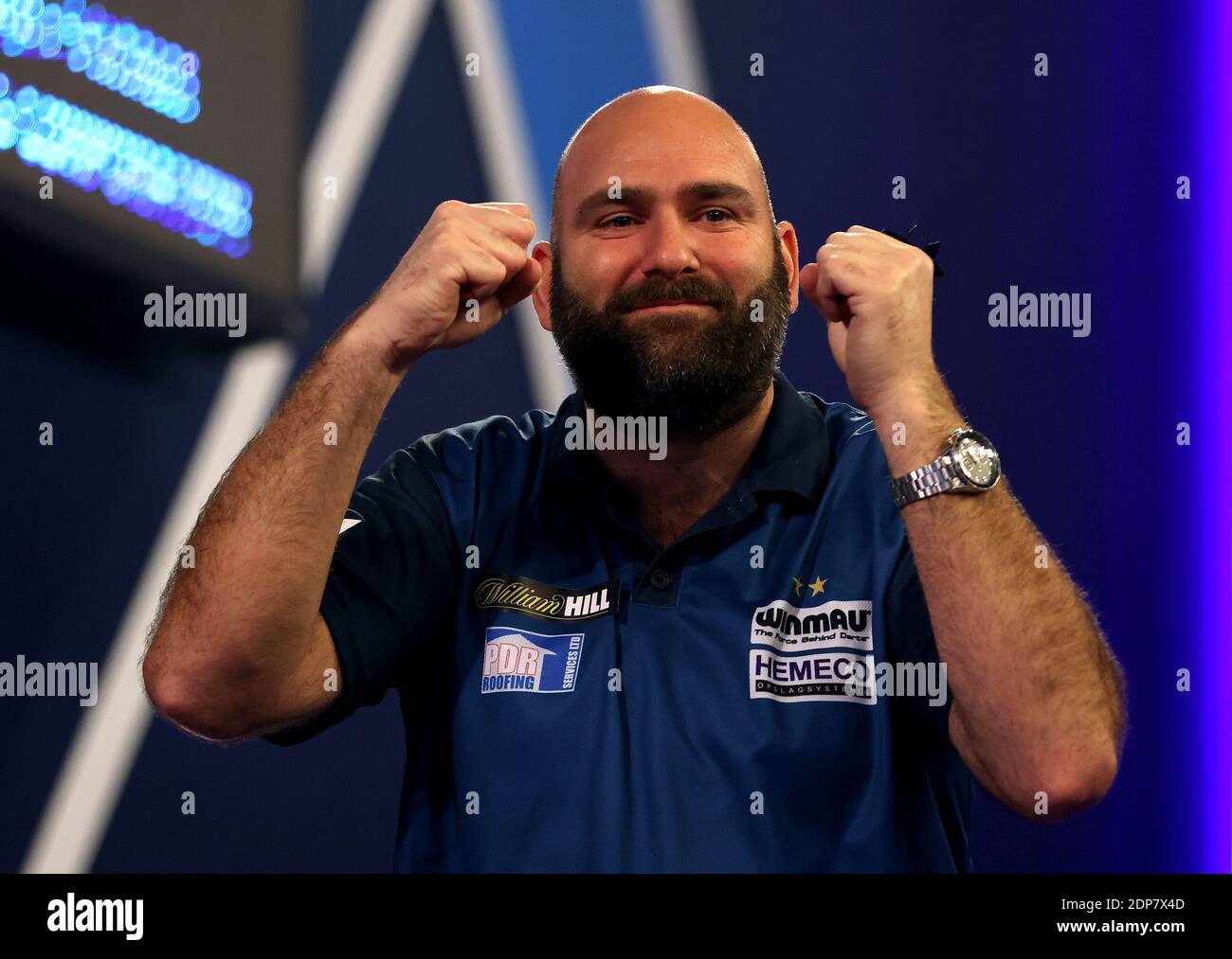 Scott Waites celebrates winning his match during day five of the ...