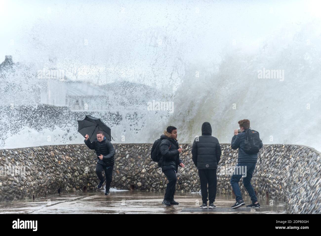 Brighton, December 18th 2020: Stormy conditions on the seafront in ...