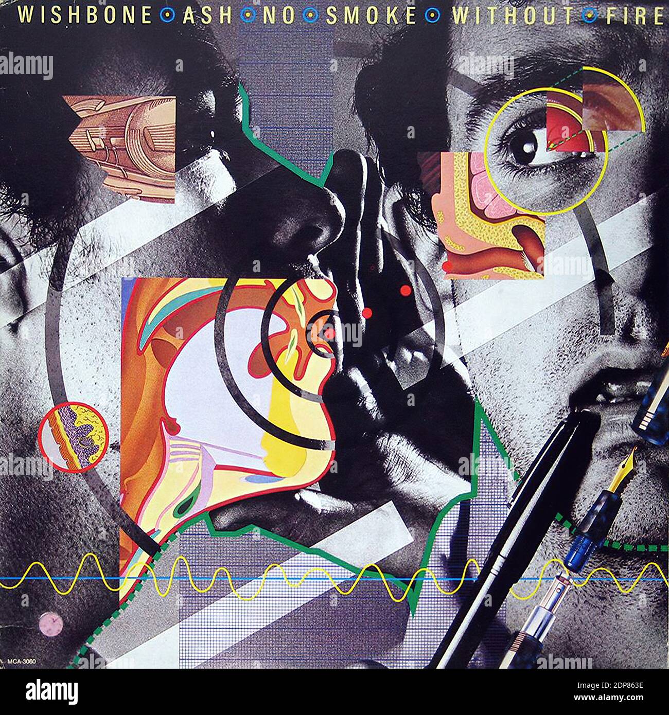 WISHBONE ASH NO SMOKE WITHOUT FIRE + INSERT - Vintage Vinyl Record Cover Stock Photo - Alamy