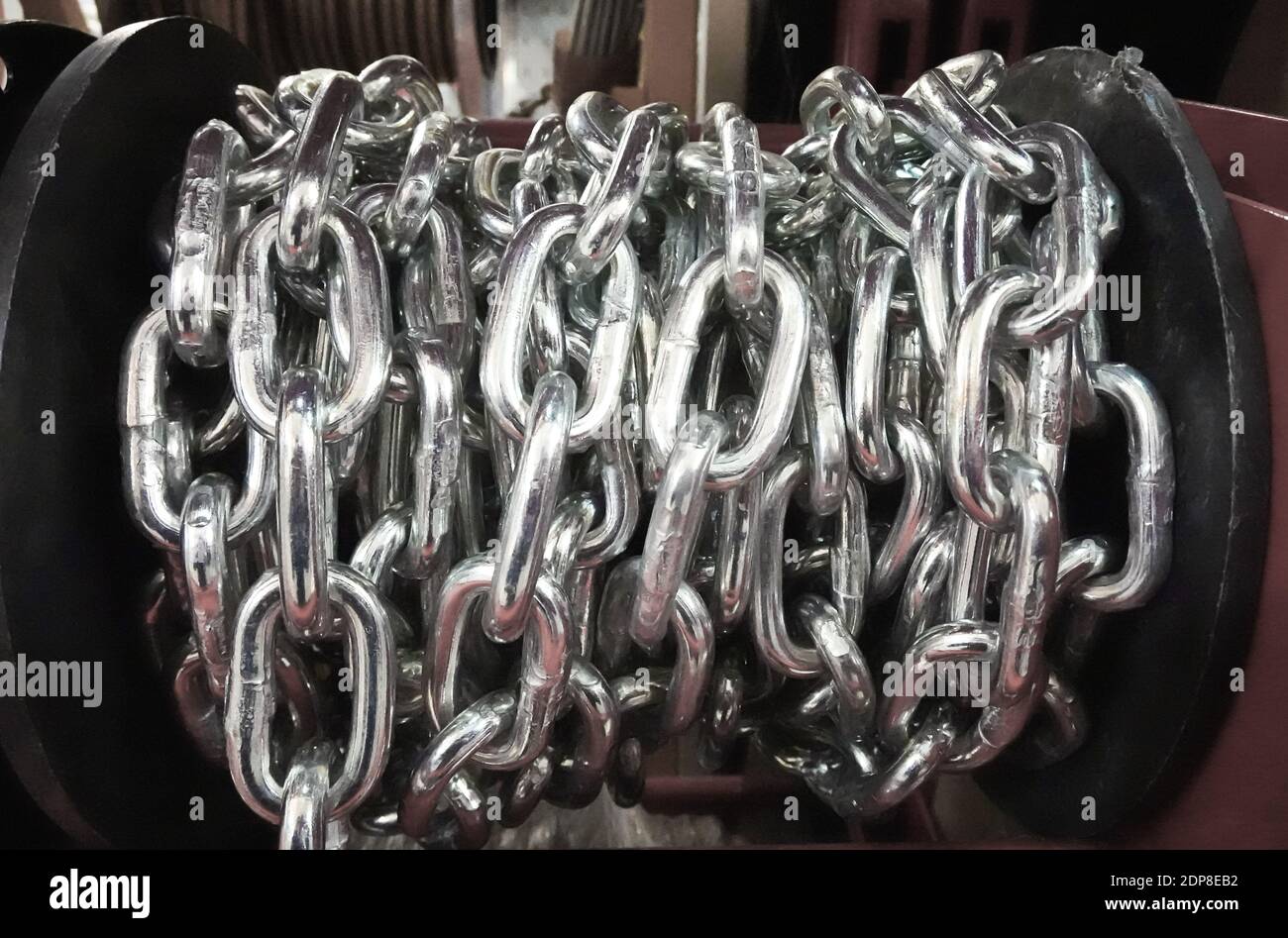 Roll of still chain Stock Photo - Alamy