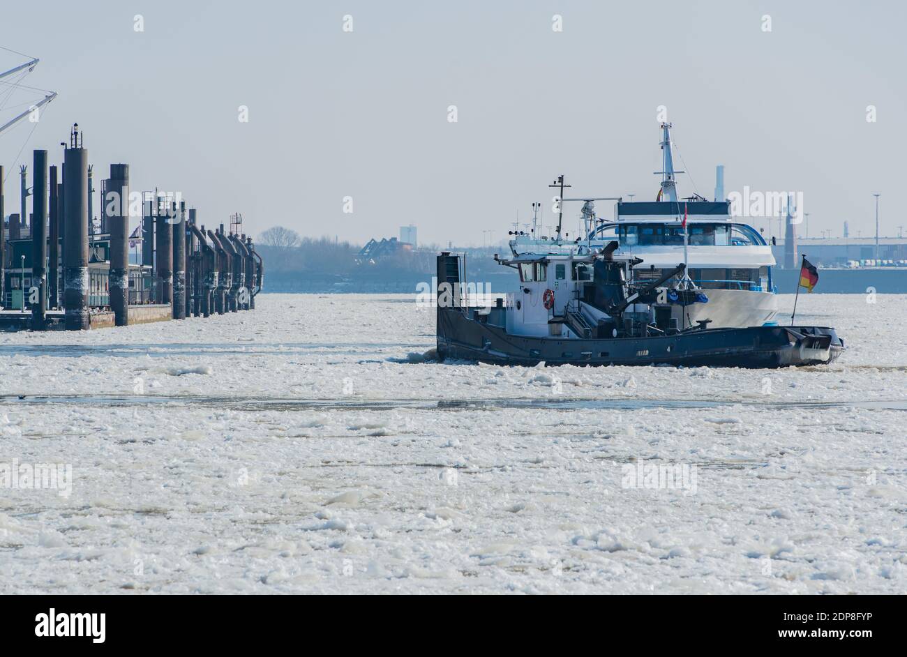 Ice breaker bow hi-res stock photography and images - Alamy