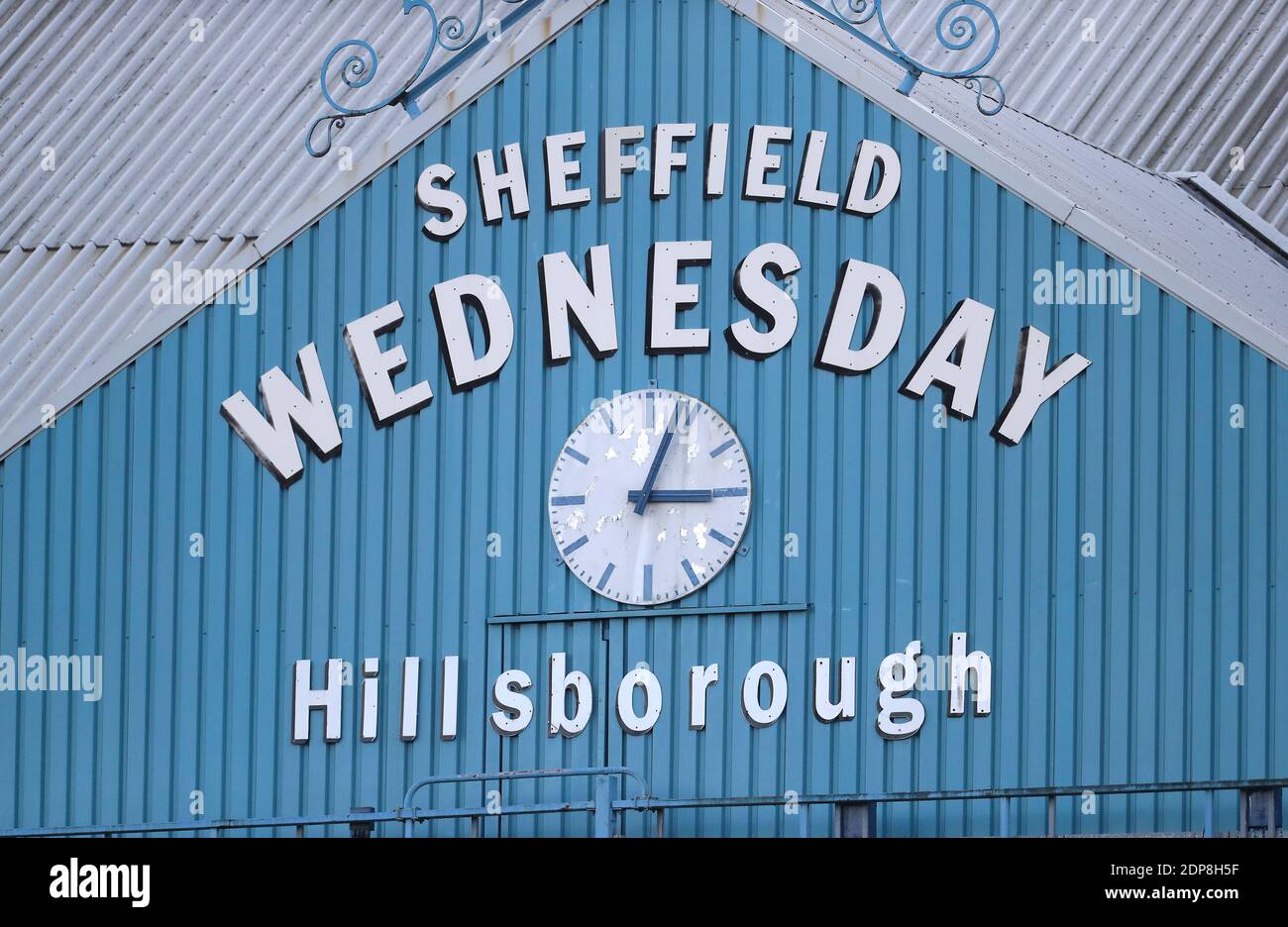 General vie of the stadium clock during the Sky Bet Championship match ...