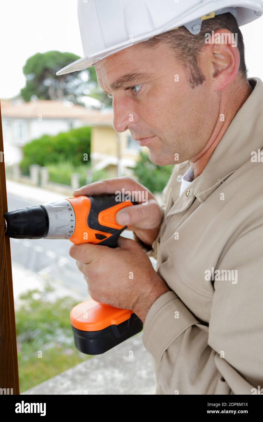 Board drills hi-res stock photography and images - Alamy