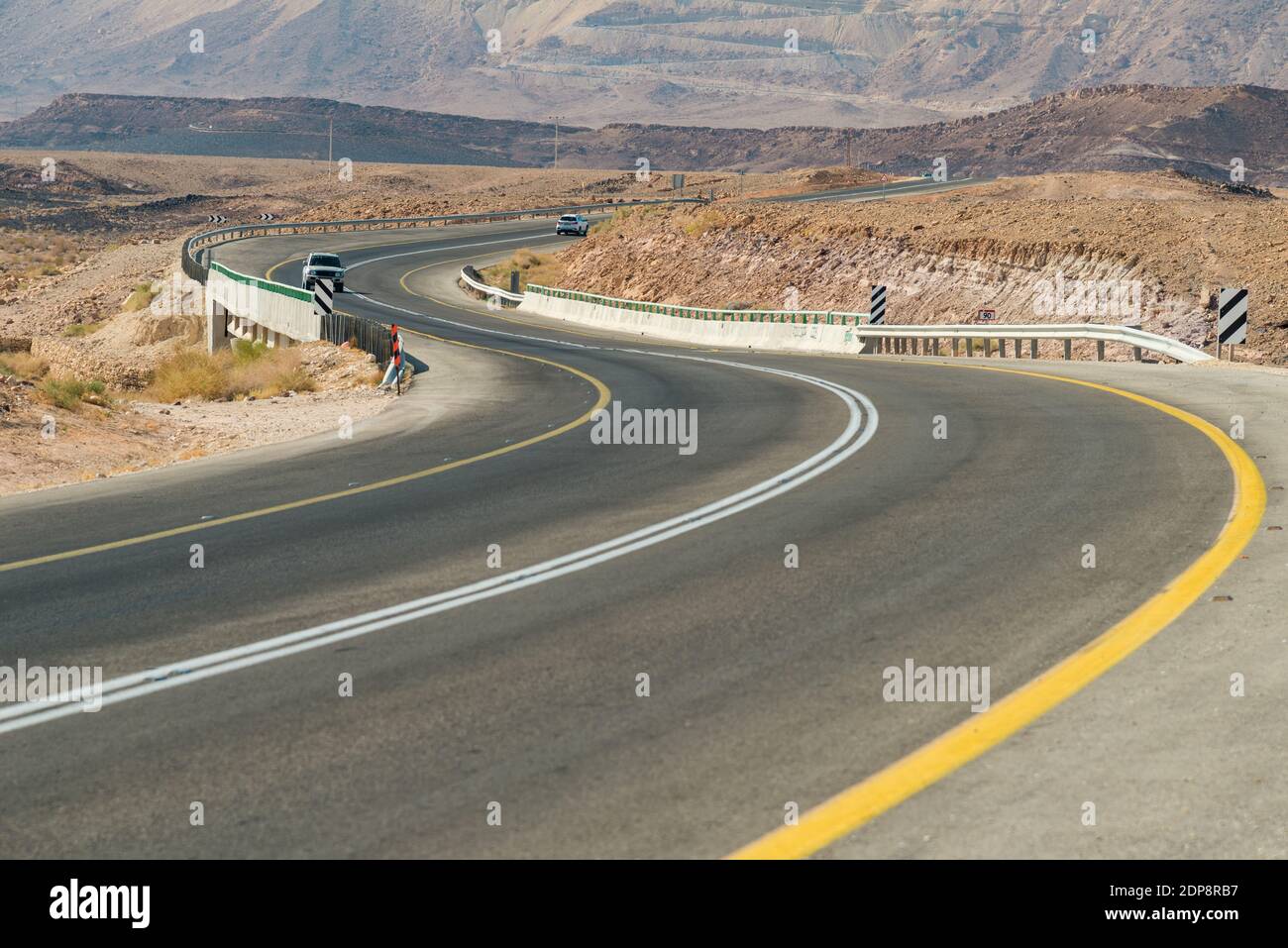 Desert highway journey hi-res stock photography and images - Alamy