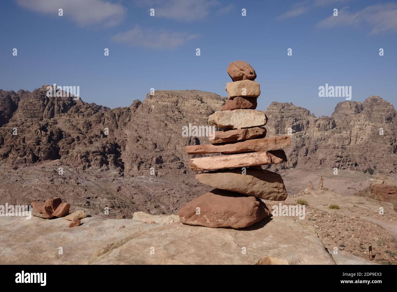 Middle stack mountain hi-res stock photography and images - Alamy