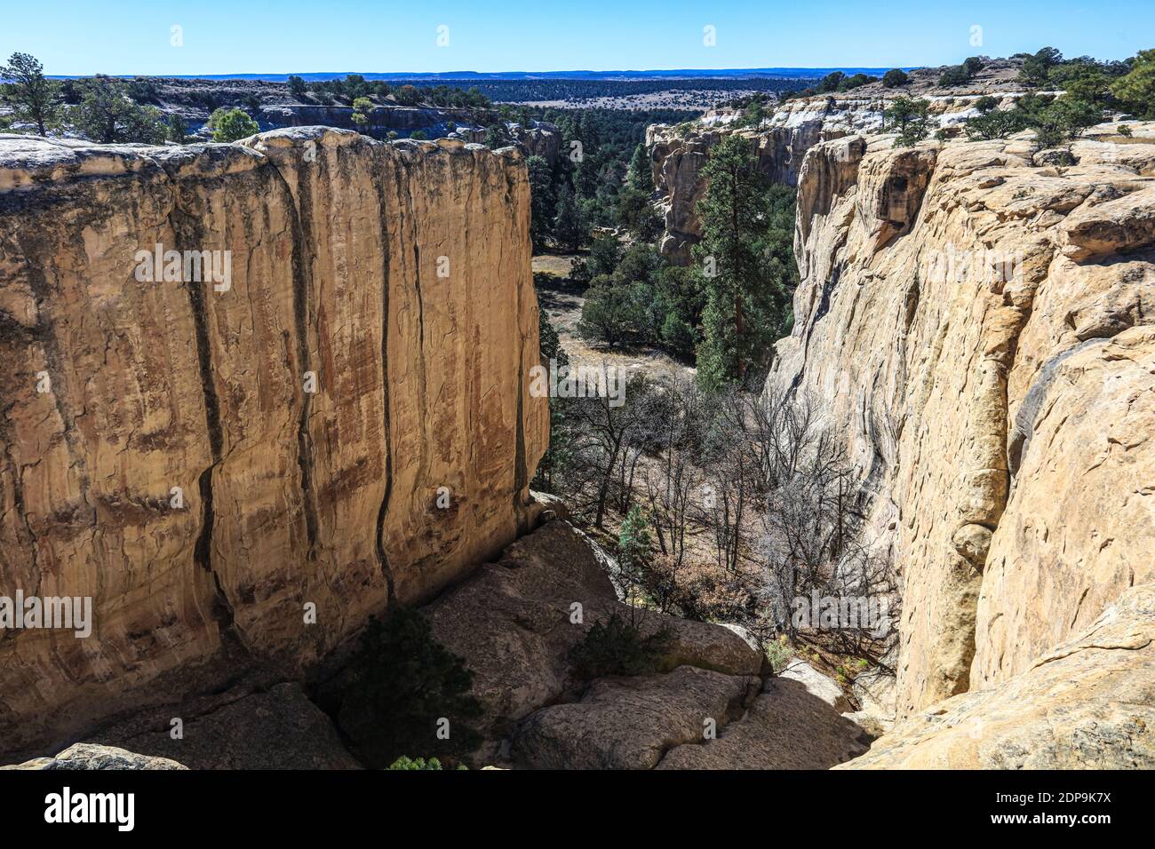 El Morro National Monument, New Mexico. A classic day hike up and over ...
