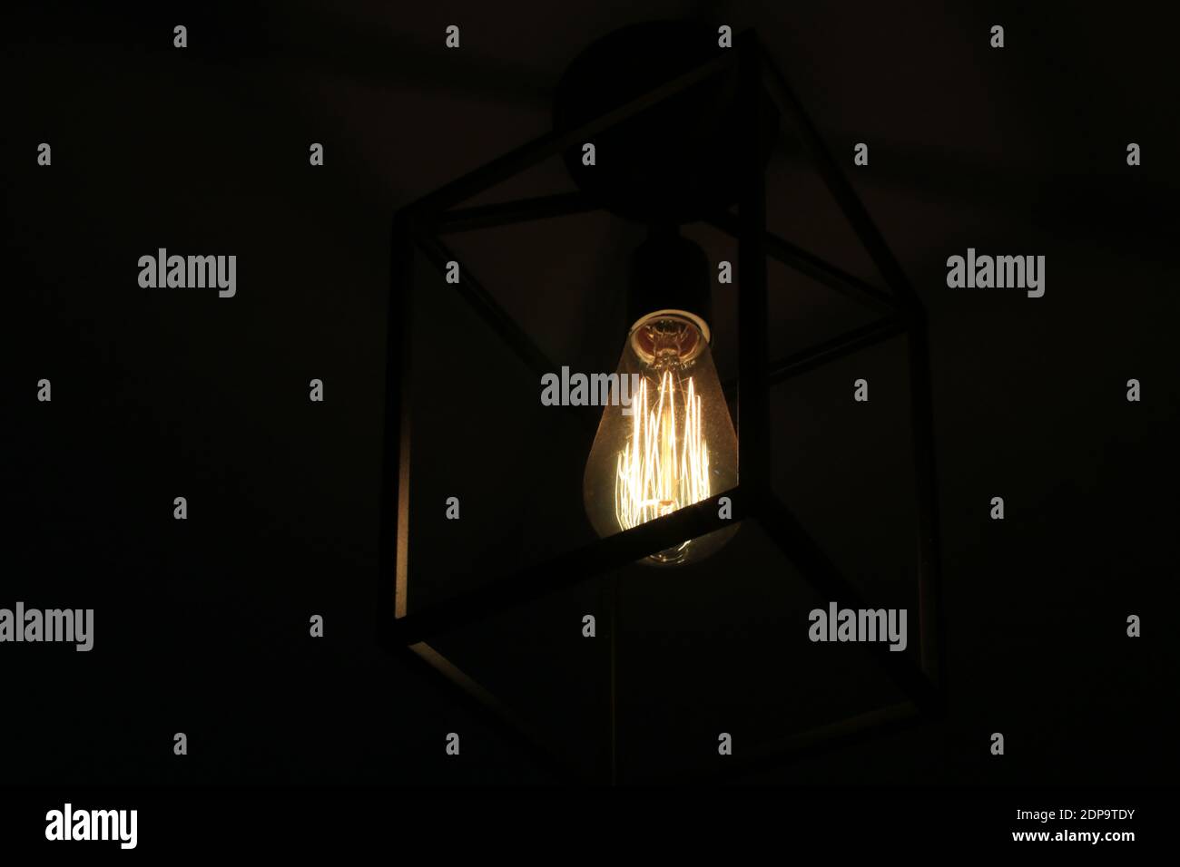 light bulb in pure darkness, abstract photo Stock Photo - Alamy