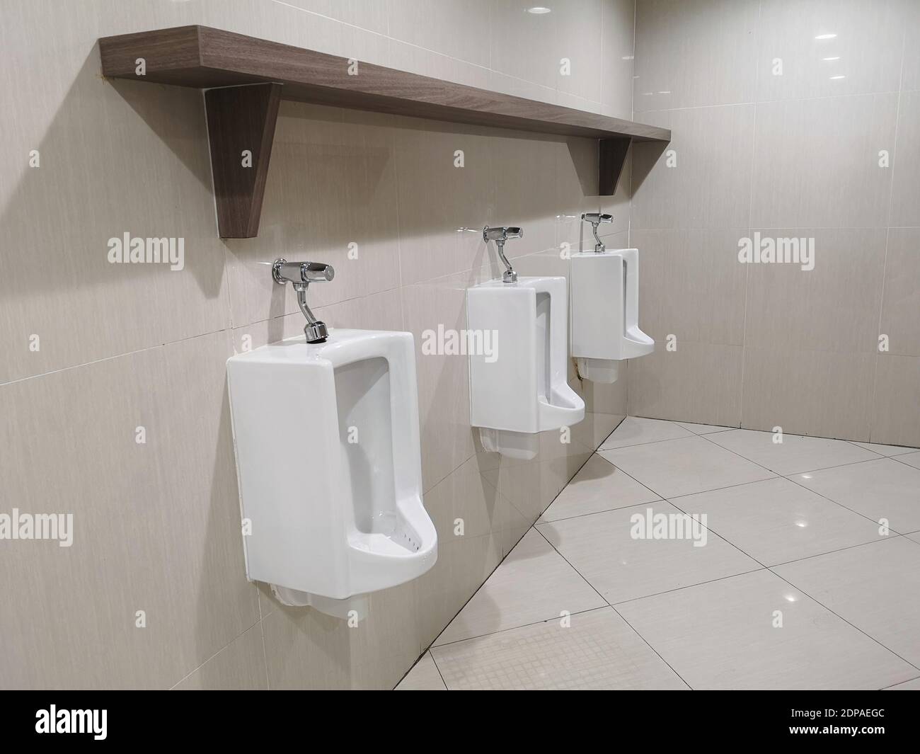 Urinal up hi-res stock photography and images - Alamy