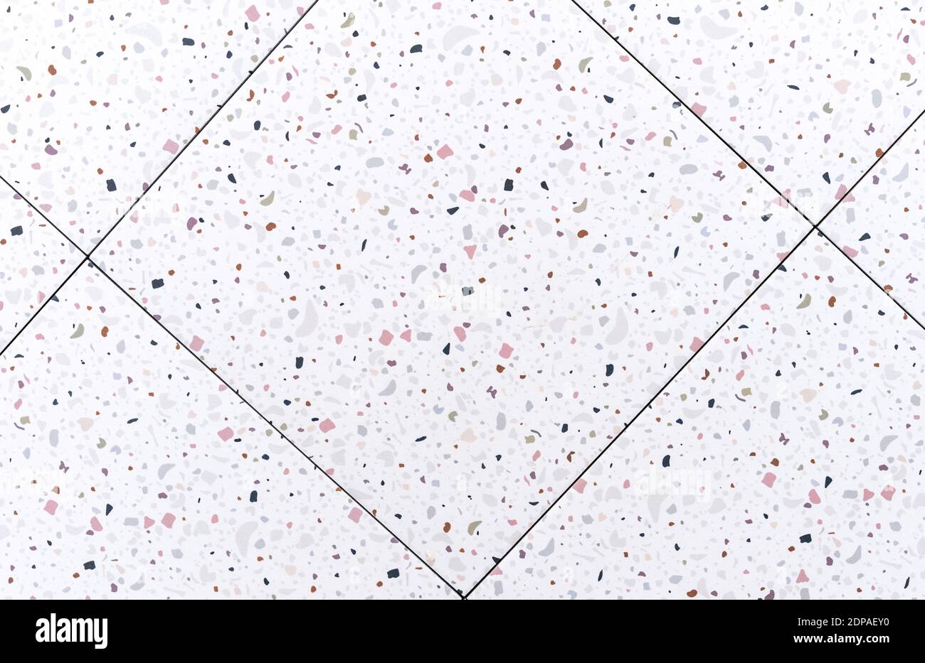 White porcelain tiles hi-res stock photography and images - Alamy