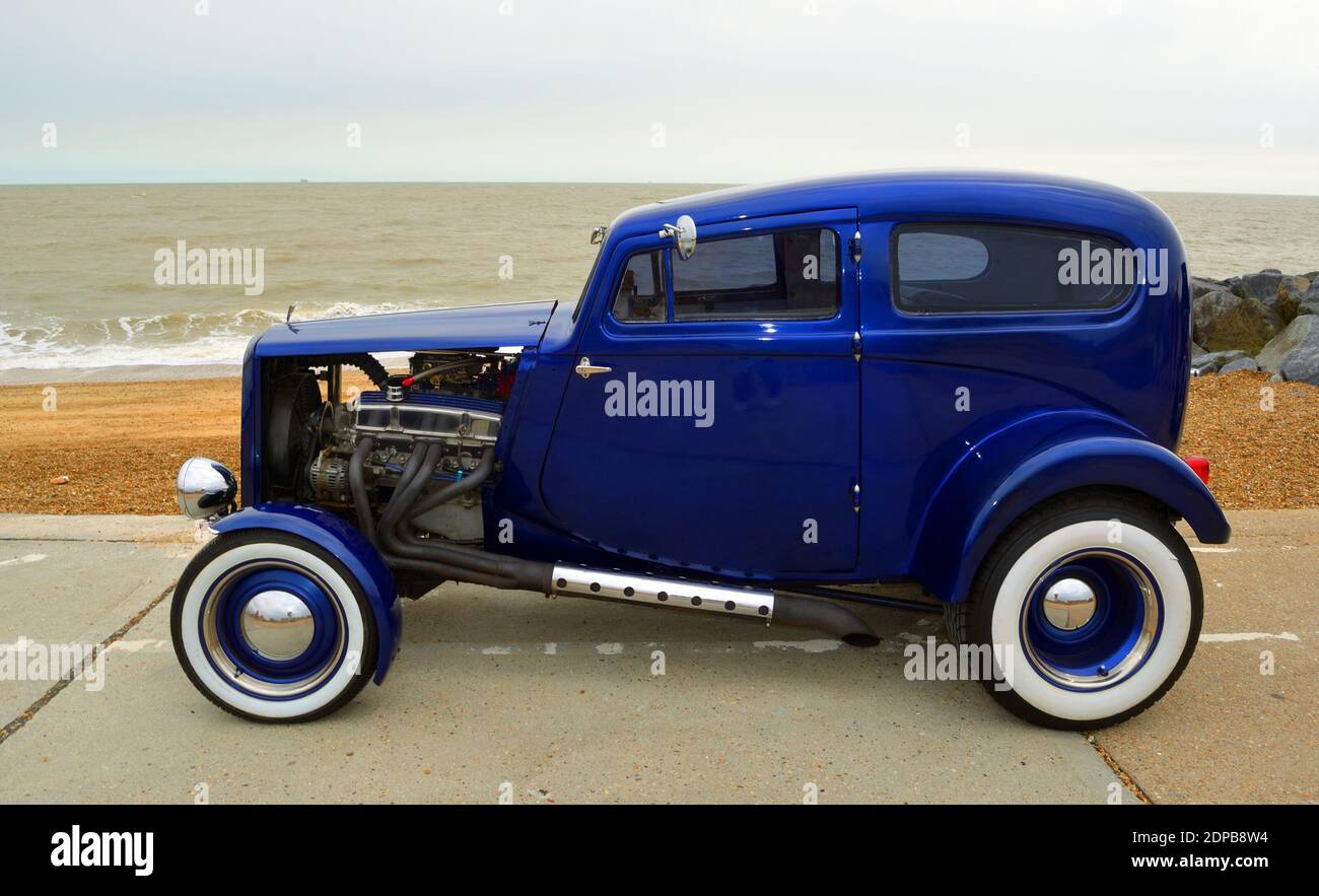 Classic Blue Hot rod on seafront promenade Stock Photo - Alamy