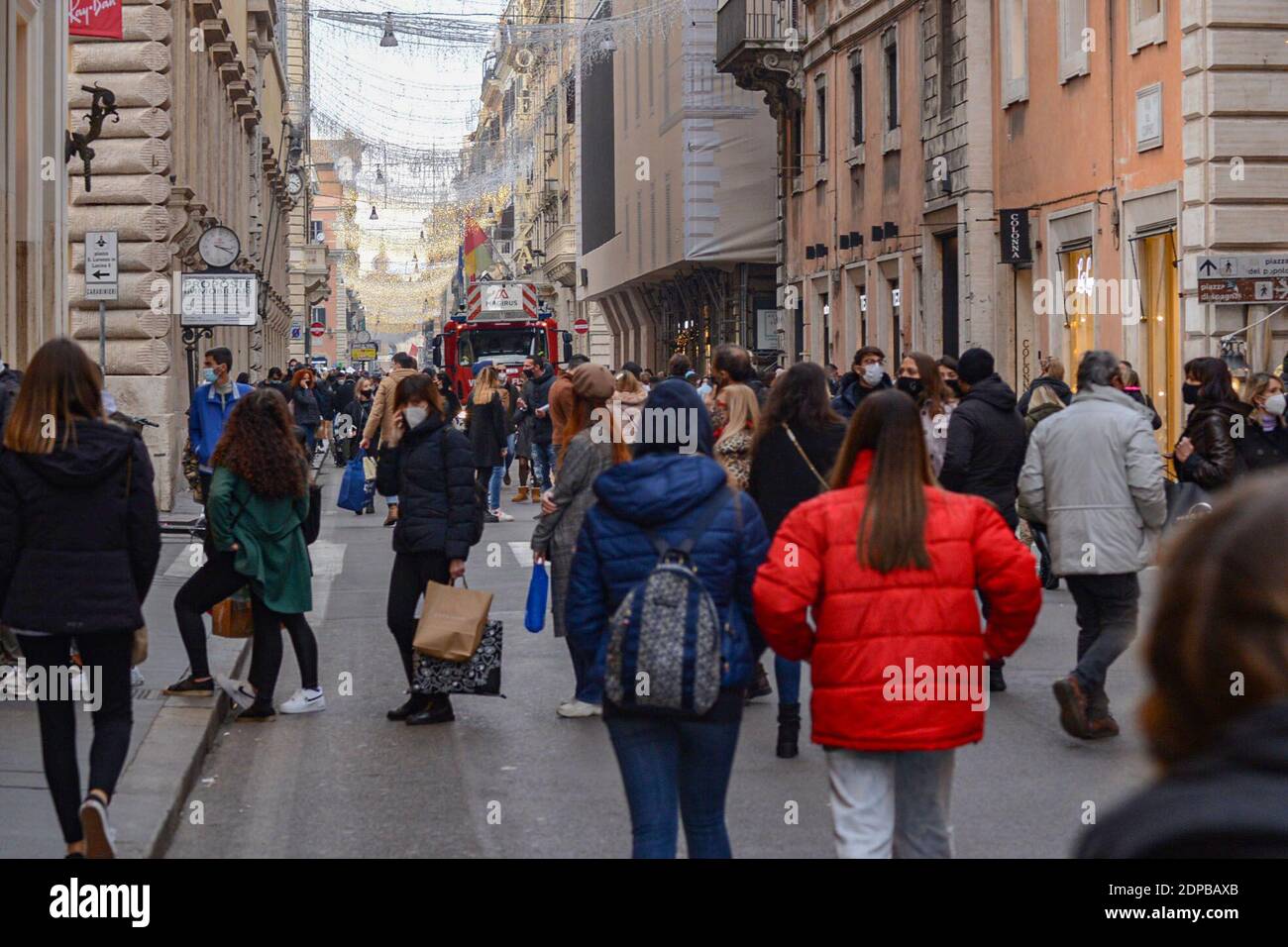 Roma via del Corso Stock Photo - Alamy