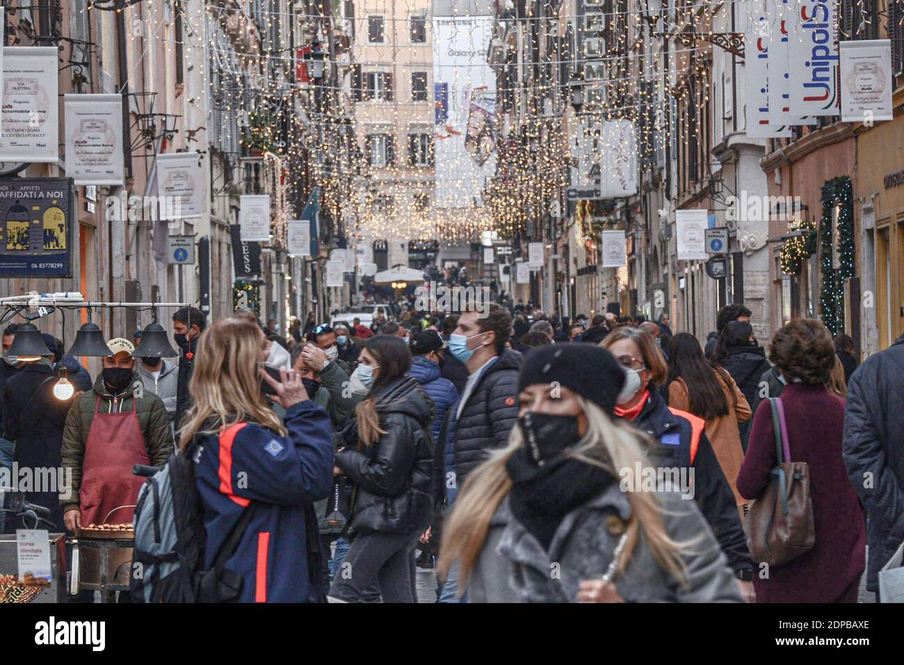 Roma via del Corso Stock Photo - Alamy