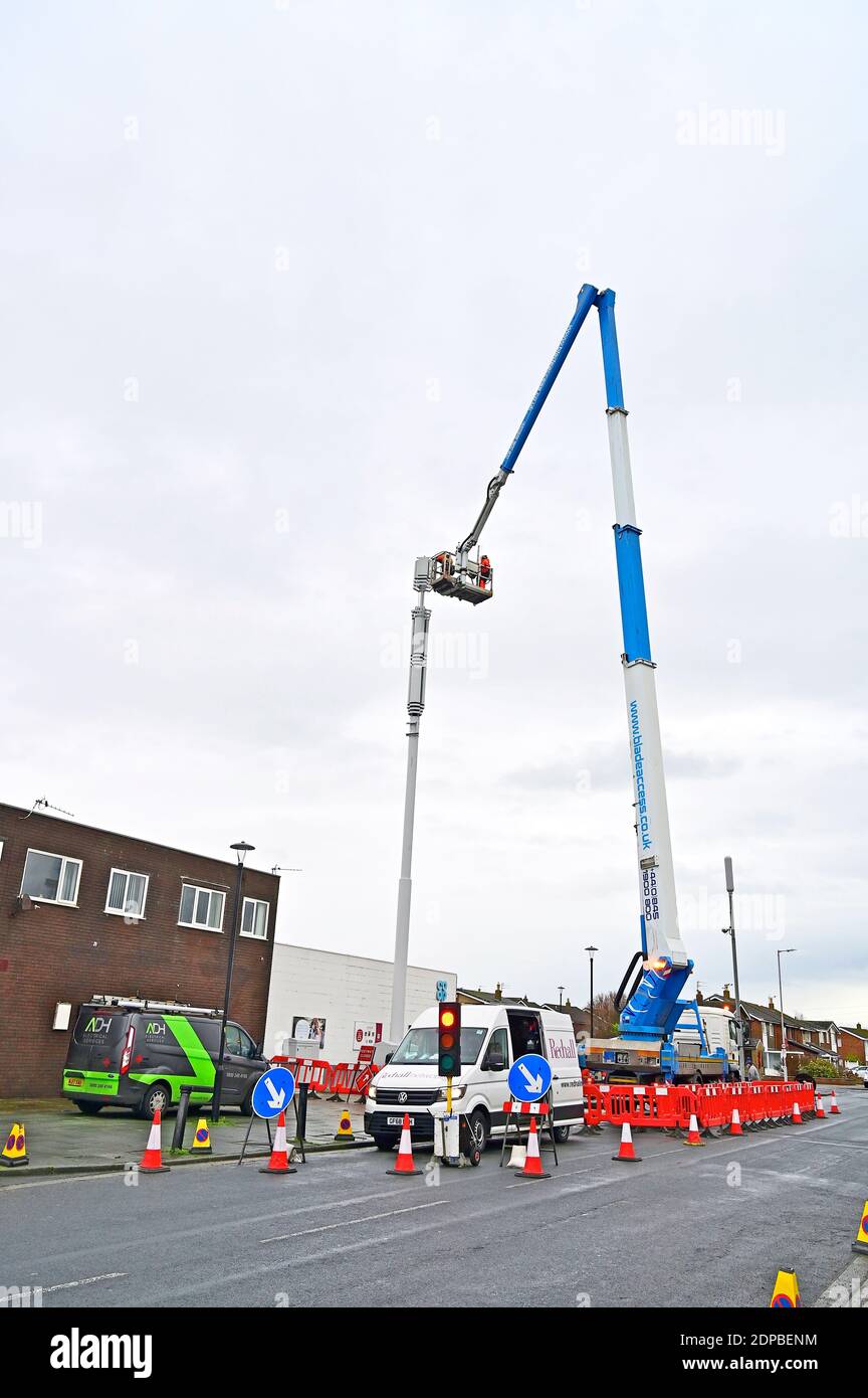 Installing a new mobile phone mast in Fleetwood Stock Photo - Alamy