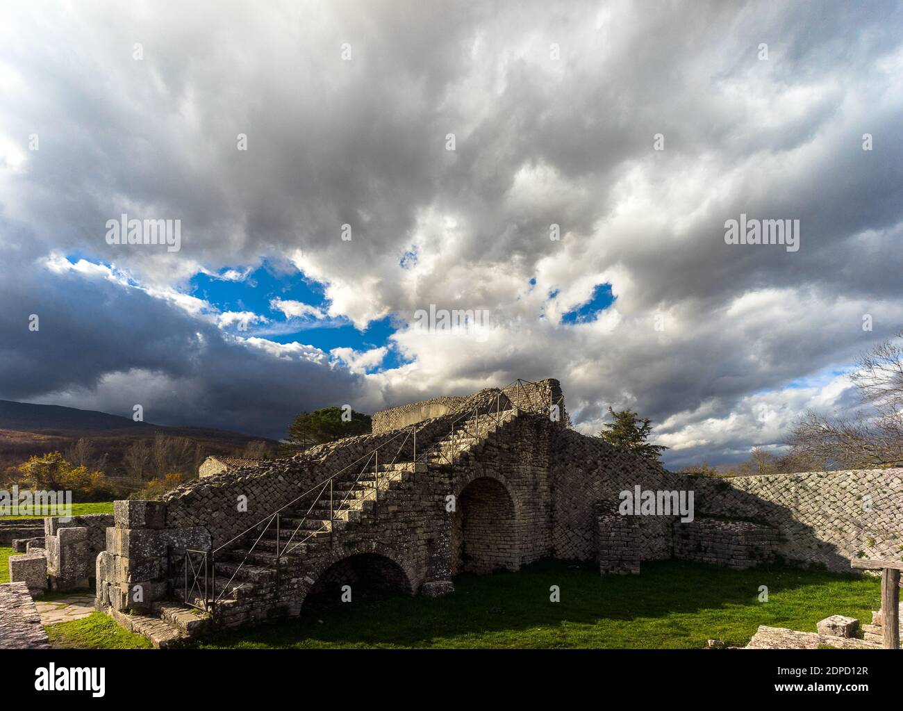 Altilia, Sepino, Molise, Italy: the Thermal Baths Stock Photo - Alamy